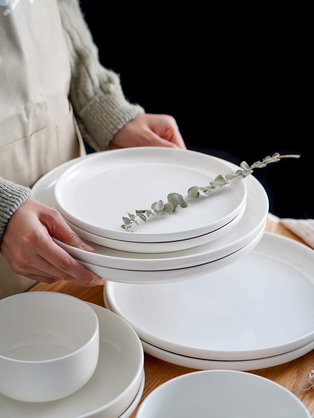 Kanwone Porcelain Dinner Plates - 10 Inch - Set of 6, White, Microwave and Dishwasher Safe Plates, White Dishes, Morden Plates