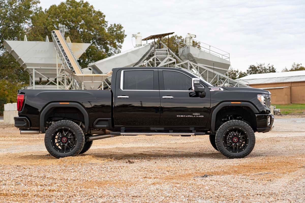 Rough Country 7" Suspension Lift Kit for 2020-2024 Chevy/GMC 2500HD 4WD - 10130A