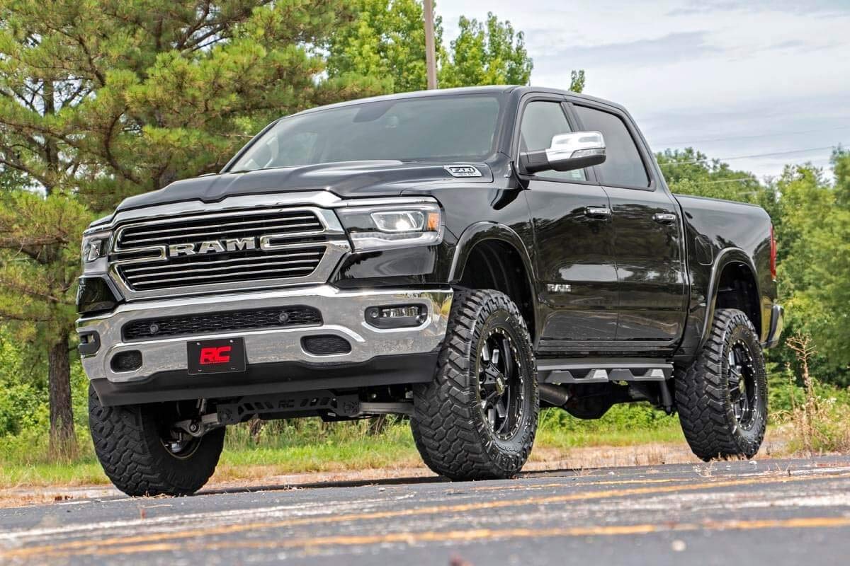 Rough Country 6" Lift Kit w/N3 Struts for 2019-2024 Ram 1500 4WD | 22XL - 33931