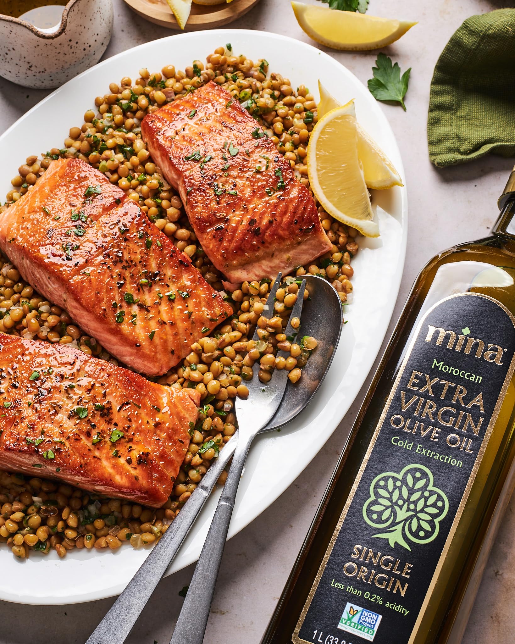Mina Olive Oil Extra Virgin 16.9 Fl Oz, New Harvest, Polyphenol Rich Olive Oil for Cooking, Moroccan Extra Virgin Olive Oil, Single Origin Olive Oil, Cold Extraction, Less than 0.2% Acidity, 500 ml
