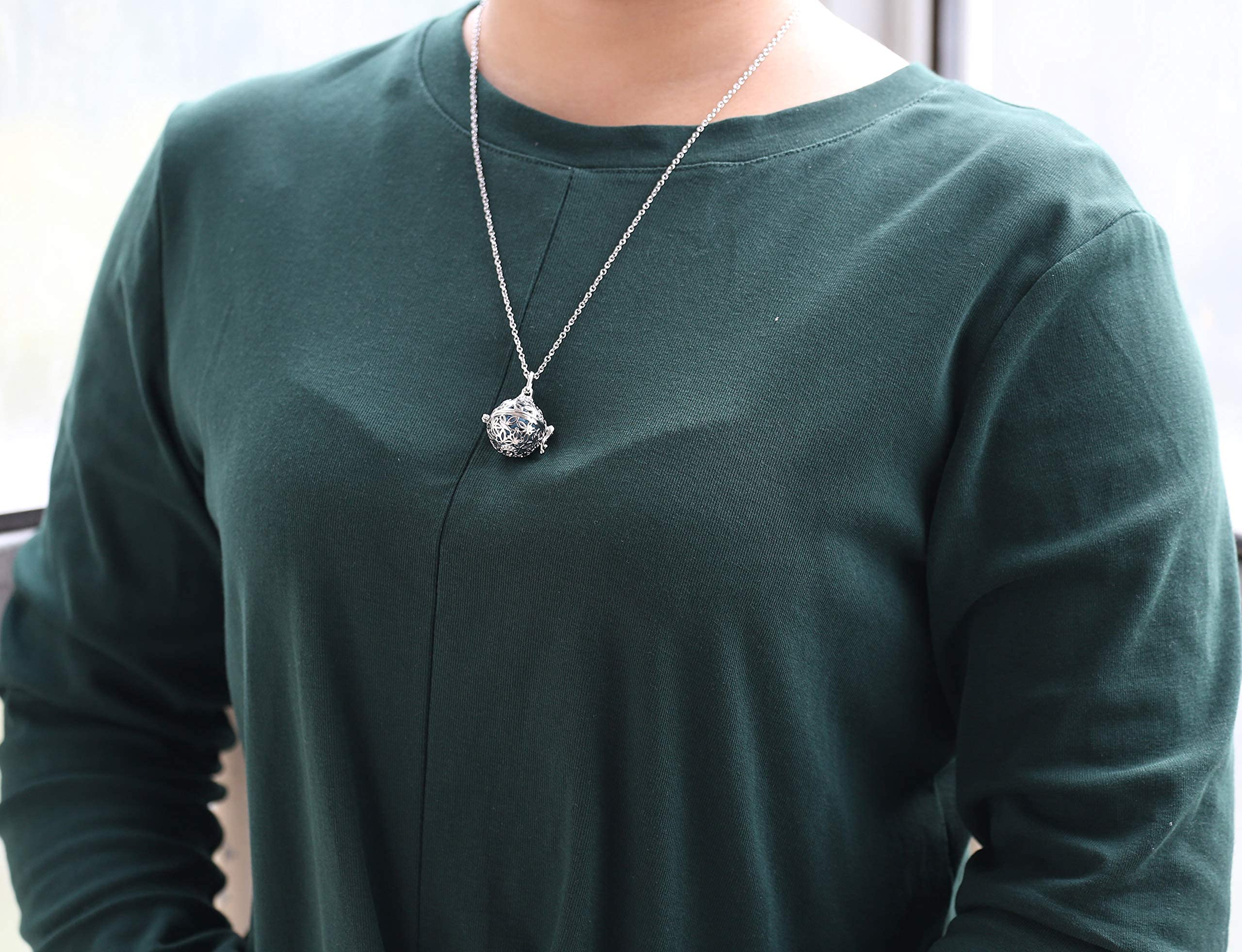 Fanmlilfe HEDQFM 2 PCS Essential Oil Diffuser Necklace with a Gift Box,Hollow Ball and Teardrop Aromatherapy Pendant Locket Necklace with Adjustable Chain and Colored Lava Stone for Women