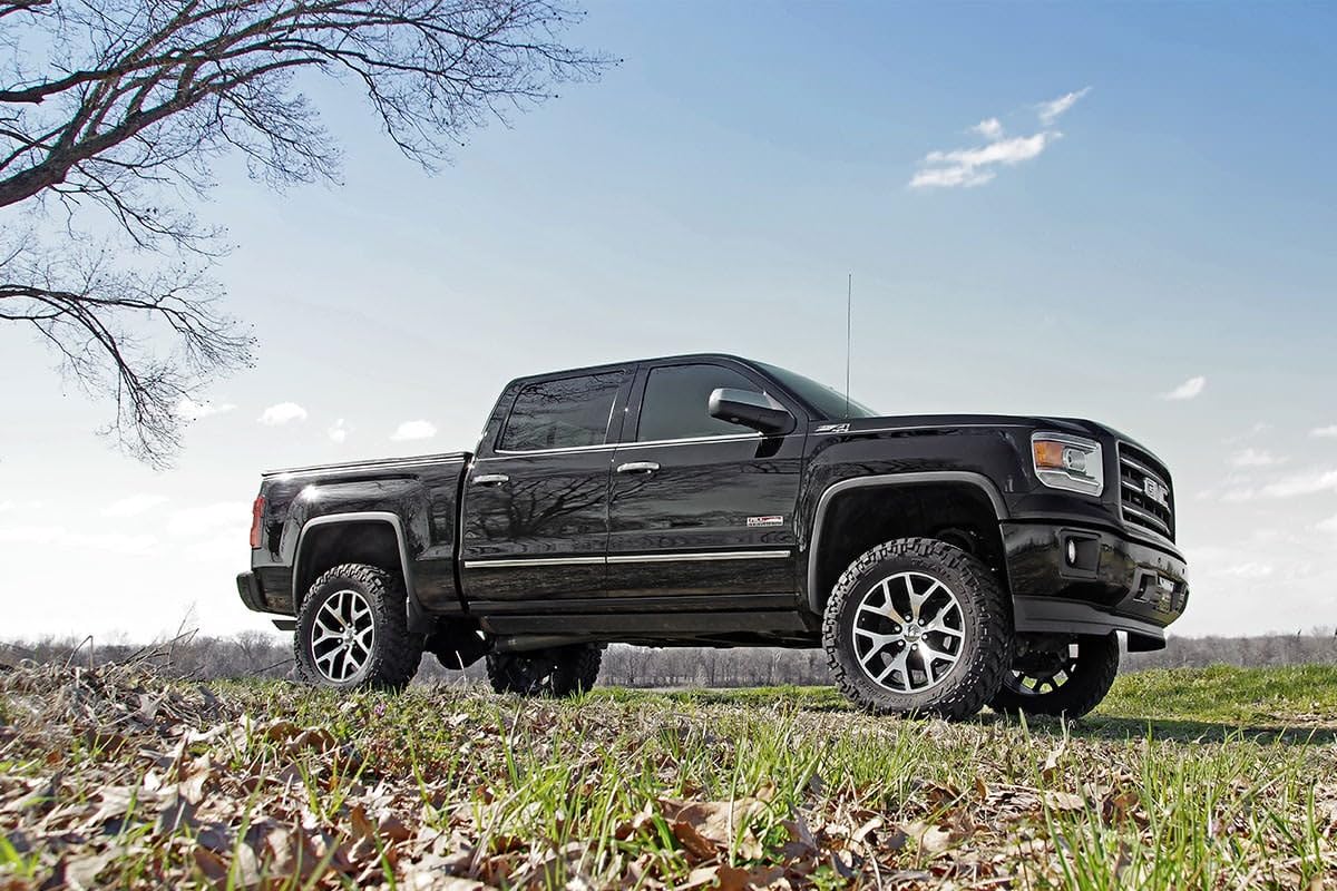 Rough Country 6" Suspension Lift Kit for 2014-2018 Chevy/GMC 1500 4WD - 22635