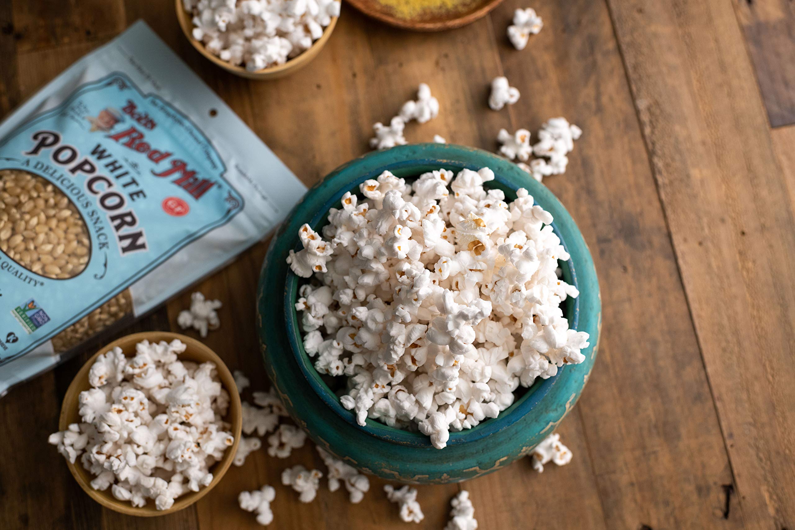 Bob's Red Mill White Popcorn, 30oz (Pack of 1) - Non GMO, Whole Grain, Vegan, Kosher