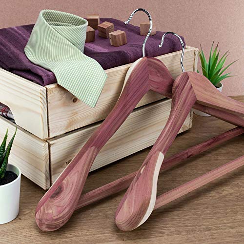HANGERWORLD 5 Cedar Wood 17.7inch Suit Hangers with Broad Shoulders and Non-Slip Ridged Trouser Bar