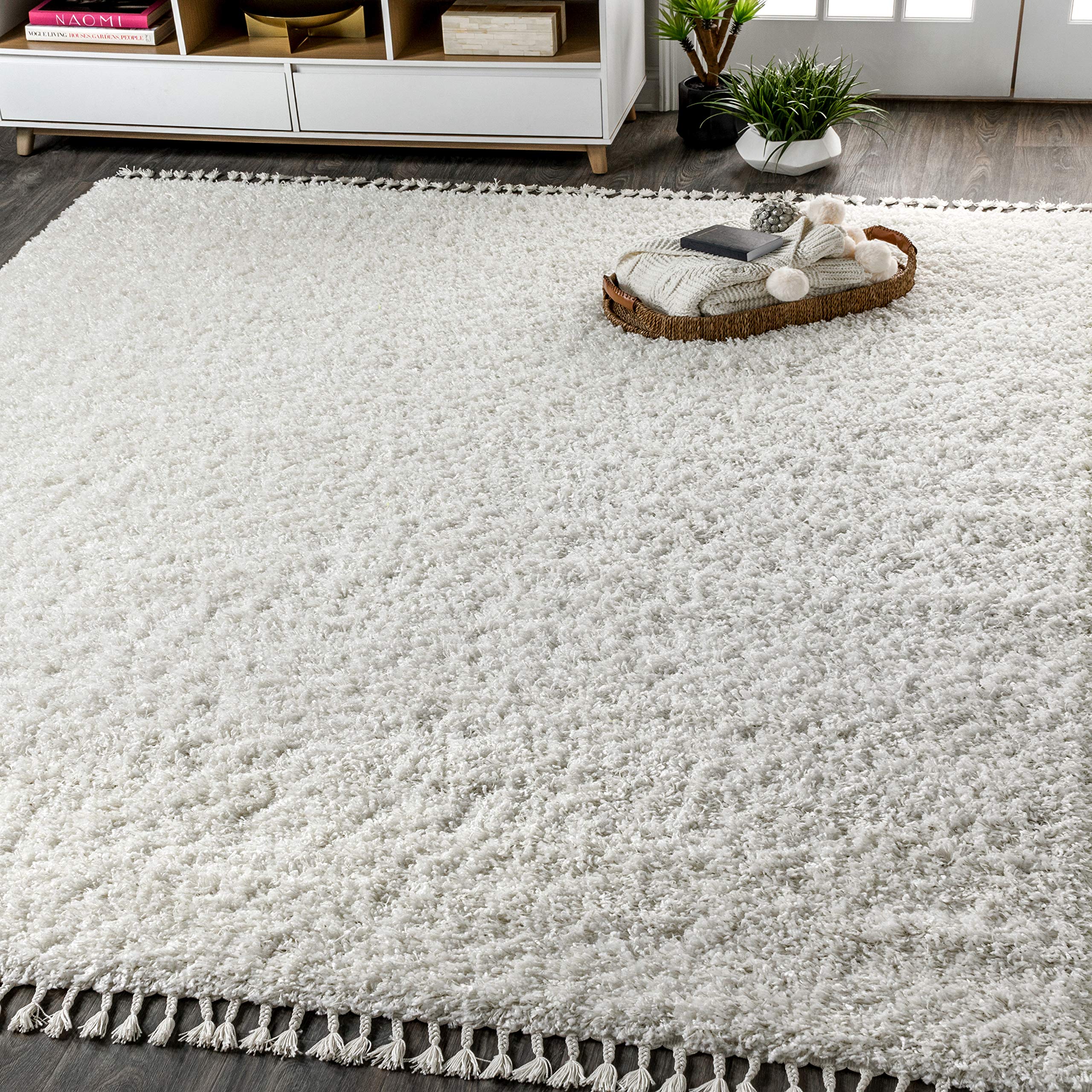 JONATHAN Y MCR100A-8 Mercer Shag Plush Tassel Indoor Area-Rug Bohemian Modern Contemporary Solid Easy-Cleaning Bedroom Kitchen Living Room, 8 X 10, White with Tassel