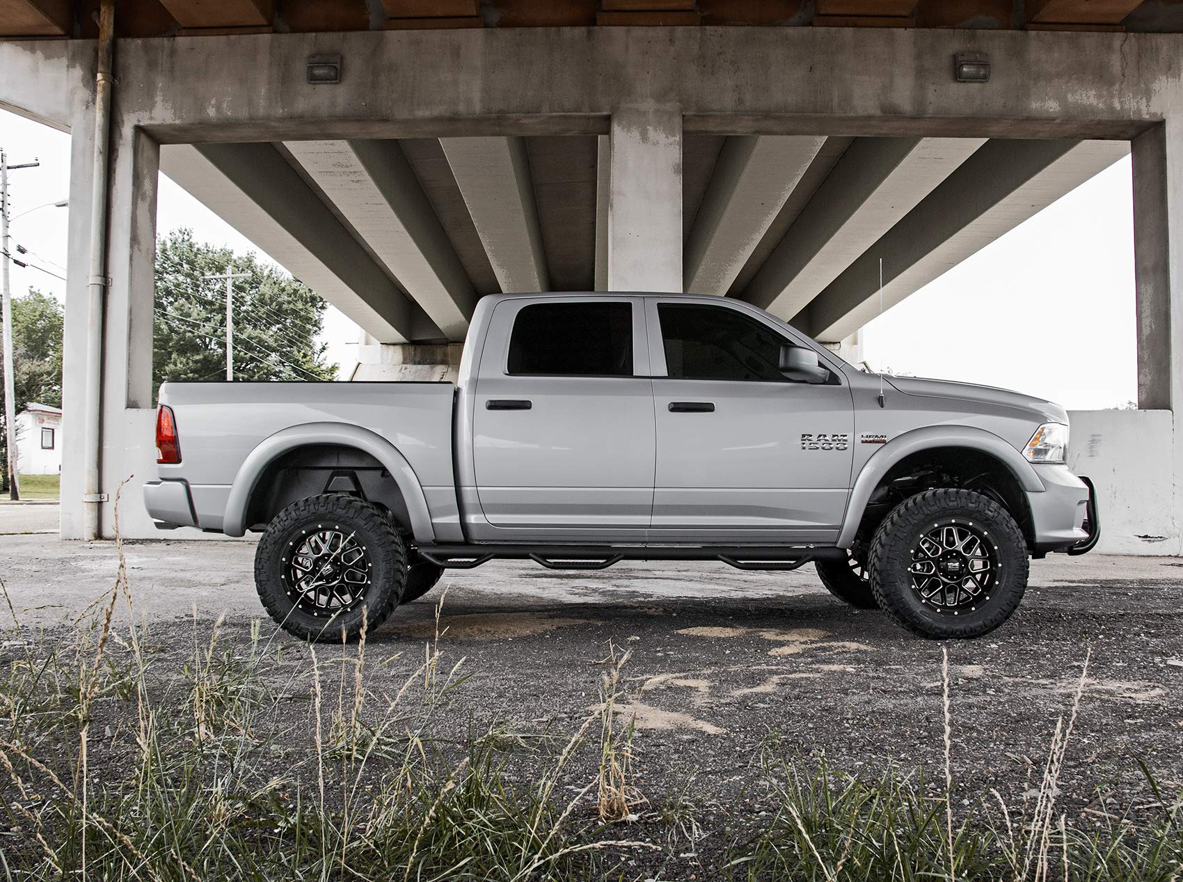 Rough Country 4" Lift Kit w/N3 Shocks for 2012-2018 Ram 1500 4WD - 33331