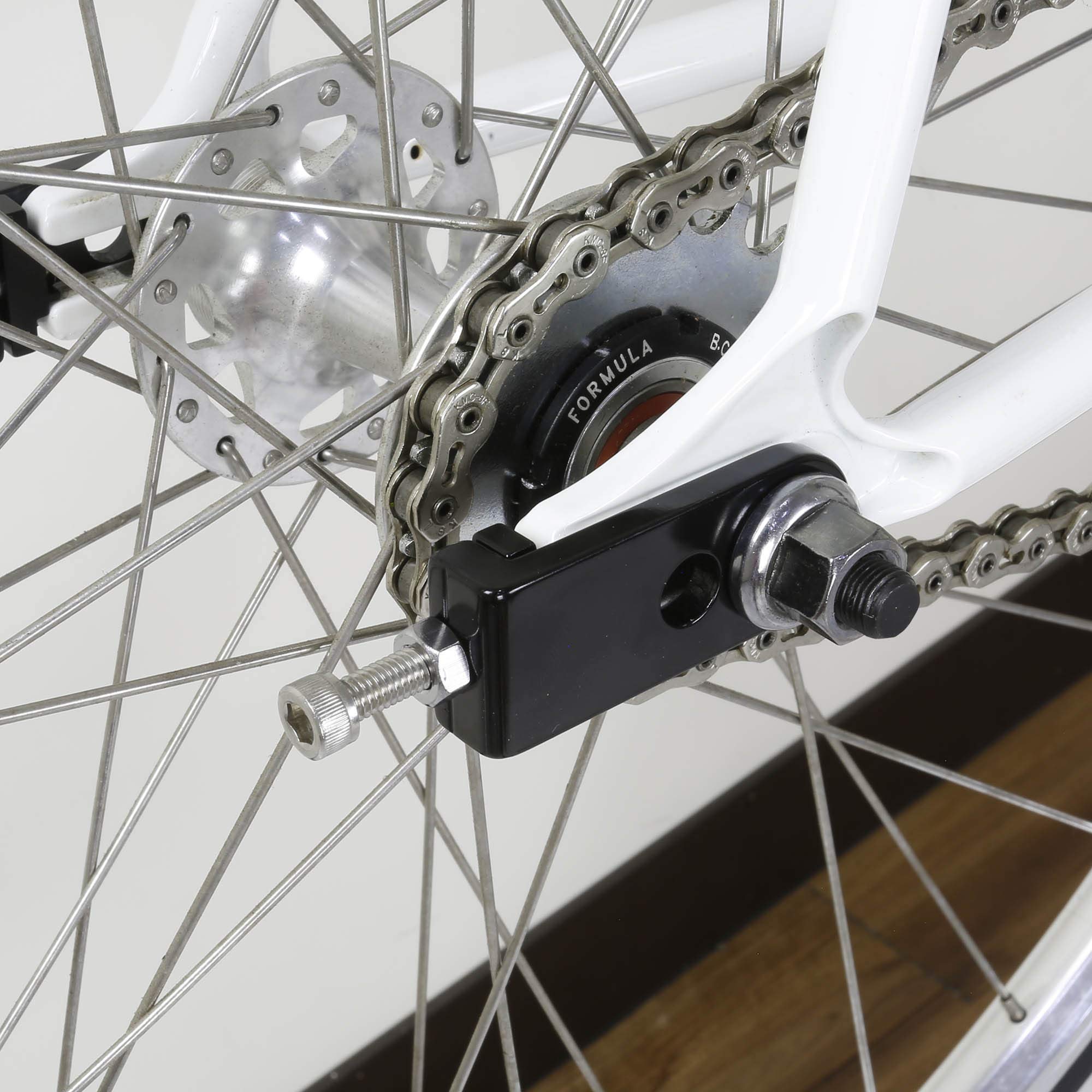 Cyclingdeal Bike Bicycle Fixie BMX Single Speed Alloy Chain Tensioner Adjuster