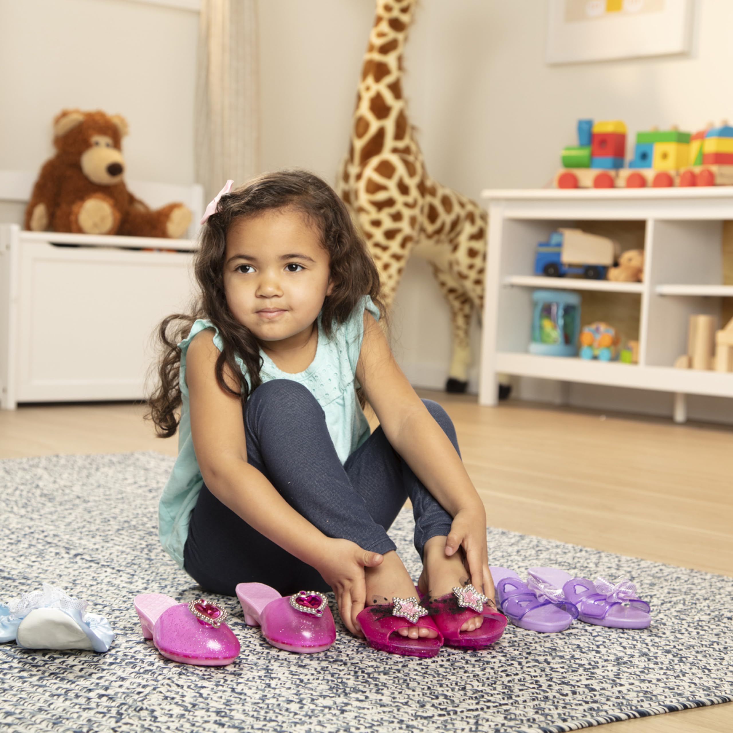 Melissa & Doug Role Play Collection, Step in Style! (Set of 4 Pairs, Frustration-Free Packaging), Multi-colored, Standard