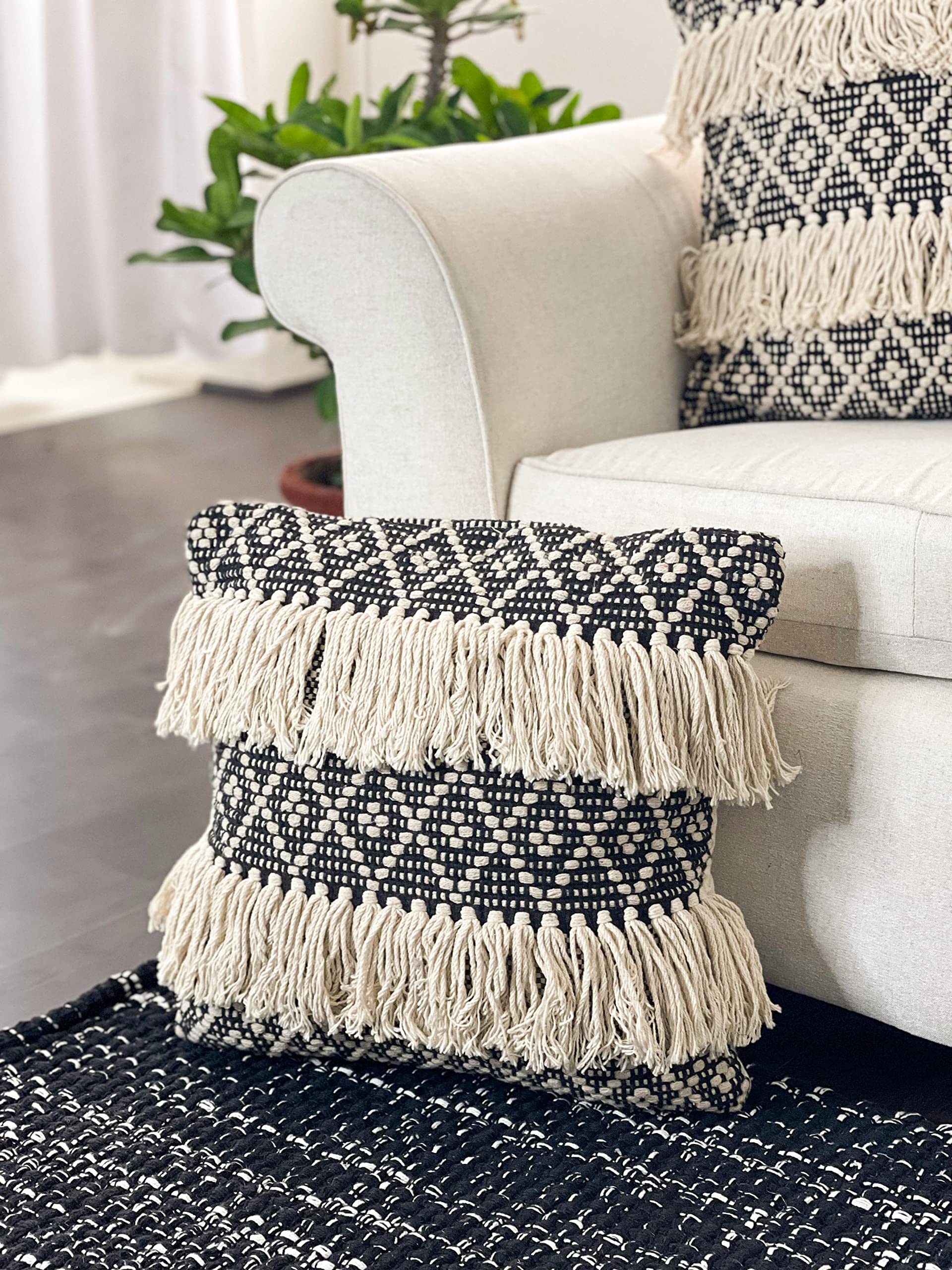 Chardin home Black & Ivory Boho Pillow Covers, Set of 2 Decorative Throw Pillow Covers 20x20 with Fringe Tassels | Farmhouse Pillow Cover with Woven Diamond Design