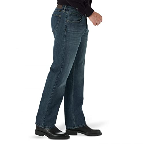 Wrangler Men's Free-to-Stretch Relaxed Fit Jean, Marine, 38W x 30L