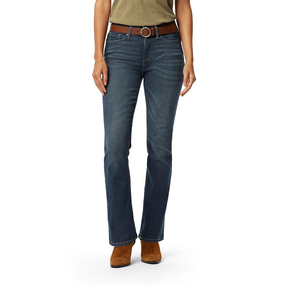 Levi Strauss Signature Gold Women's Totally Shaping Bootcut Jeans (Available in Plus Size), Blue Laguna-Waterless, 16 Regular