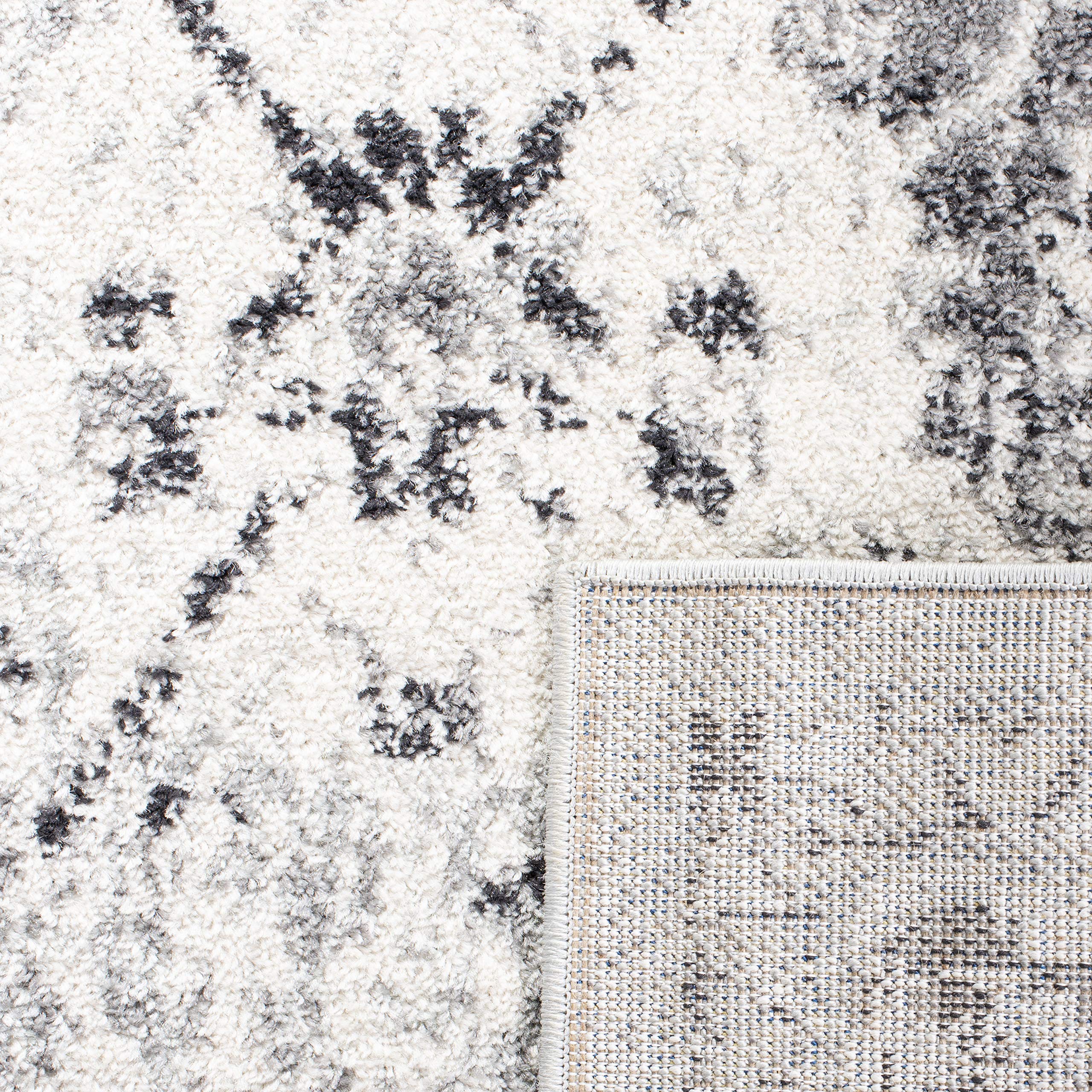 SAFAVIEH Madison Collection Runner Rug - 2'3" x 12', Silver & Grey, Boho Chic Distressed Design, Non-Shedding & Easy Care, Ideal for High Traffic Areas in Living Room, Bedroom (MAD611G)