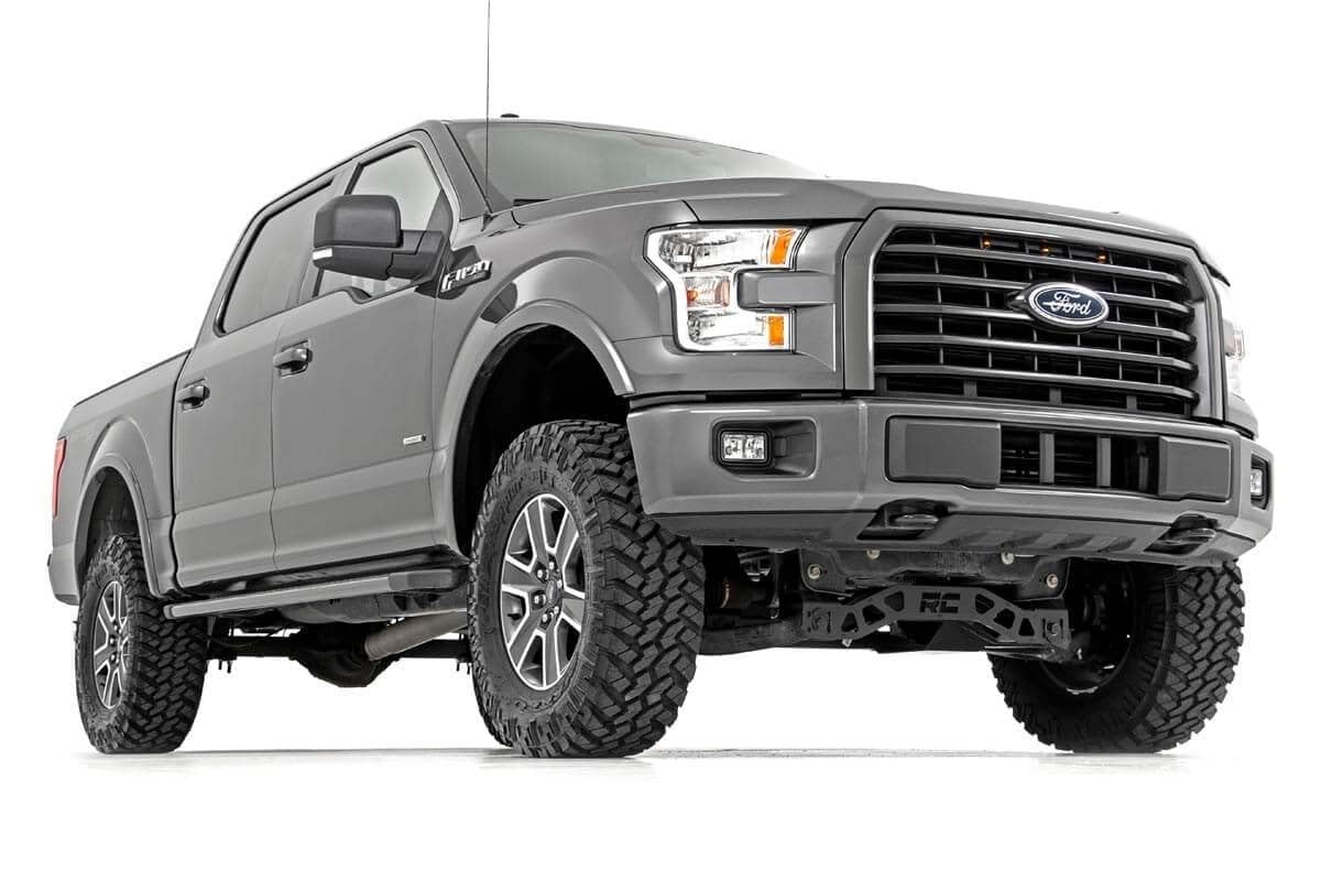 Rough Country 4" Lift Kit w/N3 Struts for 2015-2020 Ford F-150 4WD - 55531