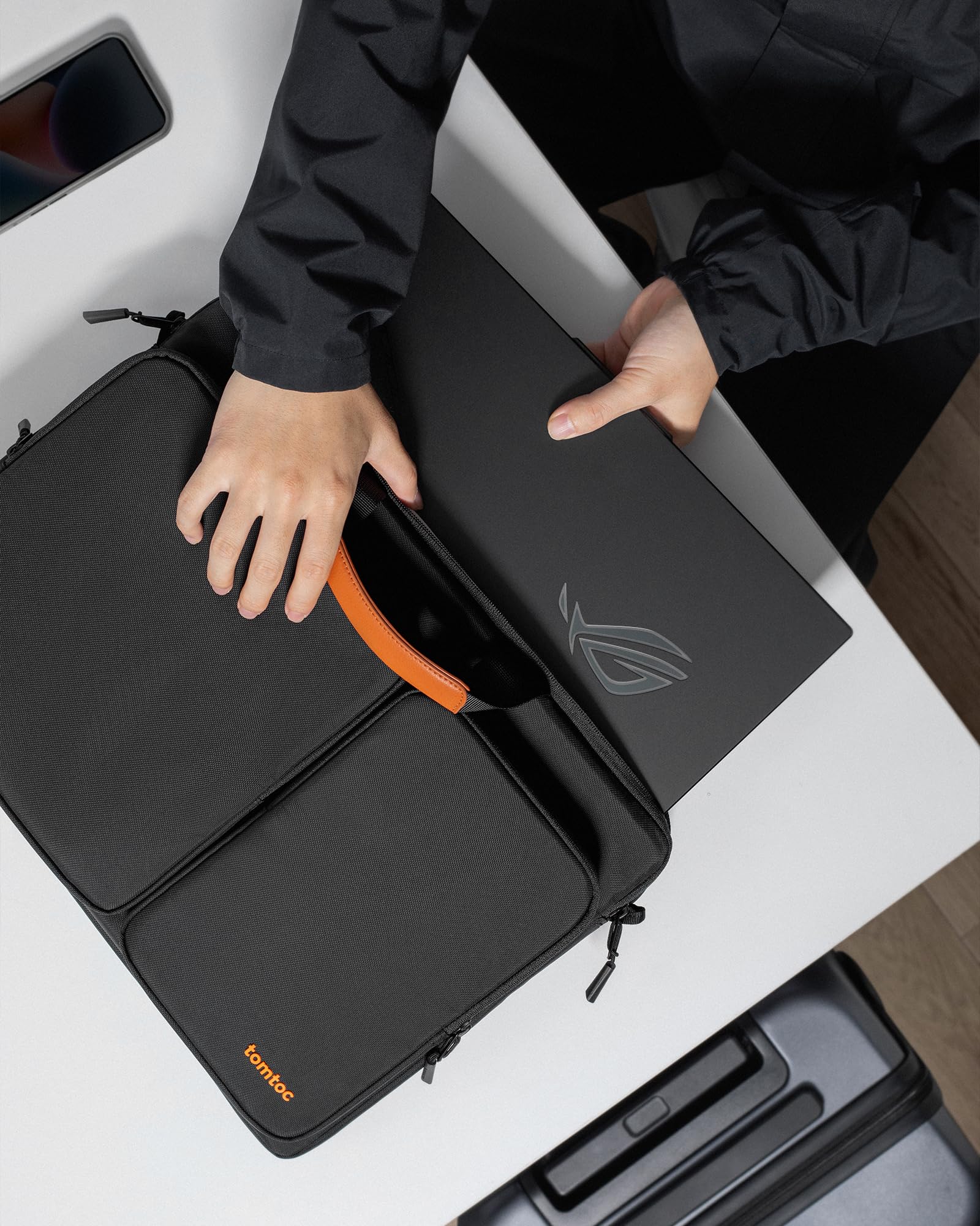 tomtoc 360 Protective Laptop Shoulder Bag for 15 Inch New MacBook Air M3/A3114 M2/A2941 2024-2023, 15 Inch Microsoft Surface Laptop 6/5, Water-Resistant Accessory Case for MacBook Pro A1990 A1707