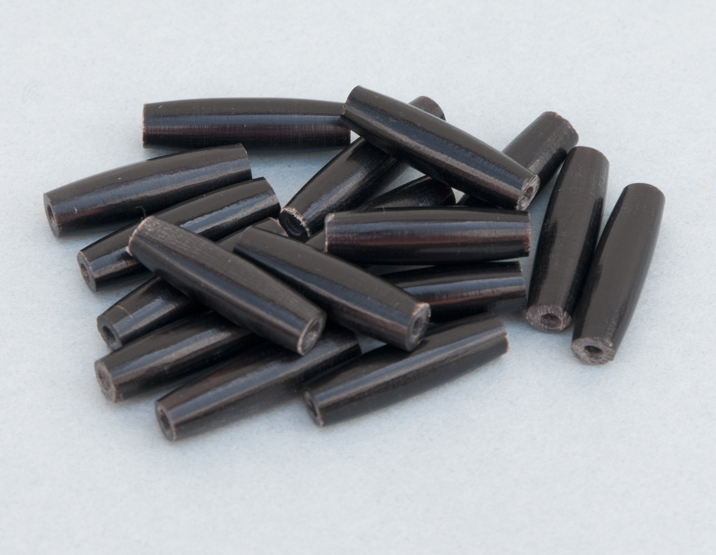Buffalo Horn Hairpipe - 1 inch, 100 Pieces