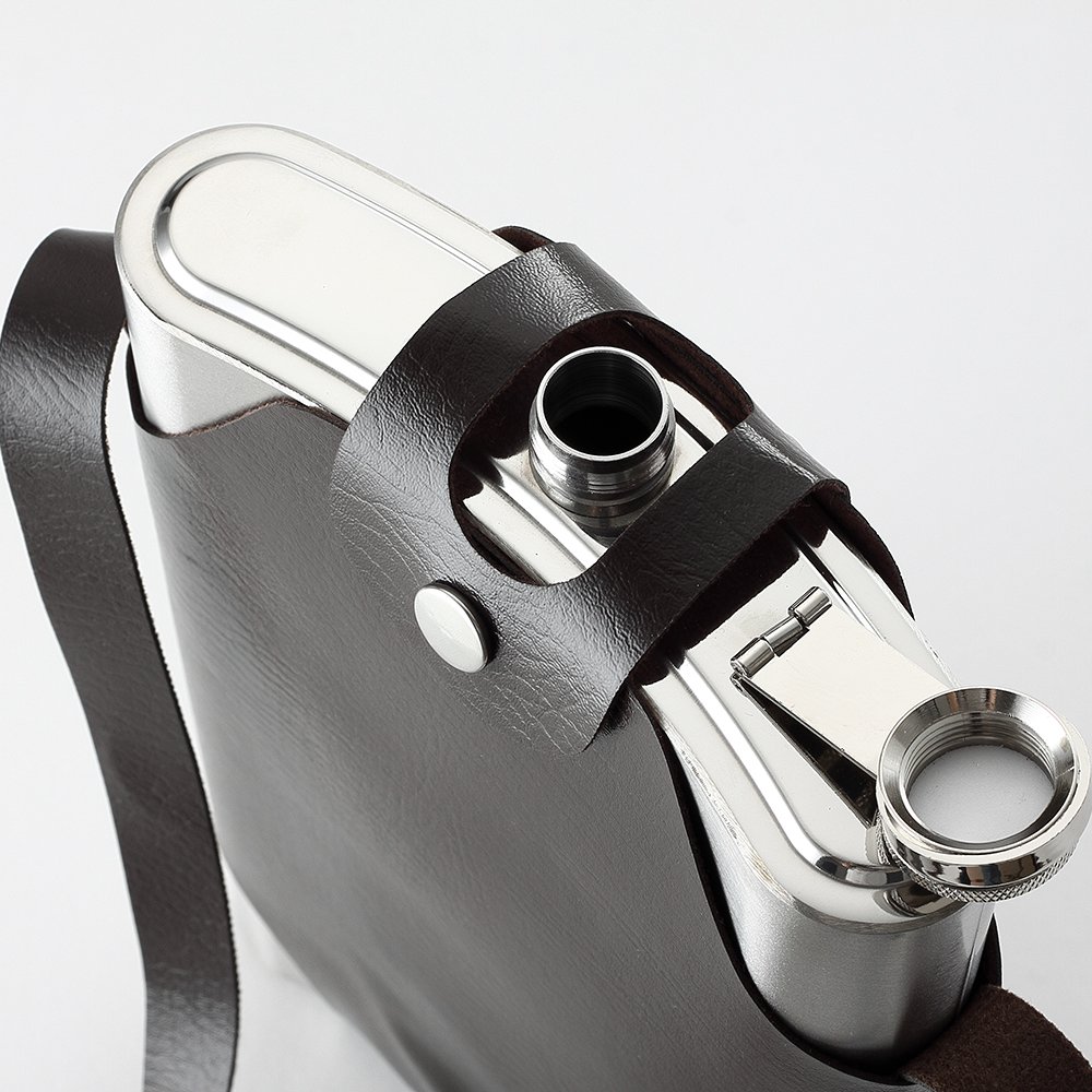 YWQ 64 oz Classic Style Stainless Steel Liquor Whiskey Hip Flask Silver