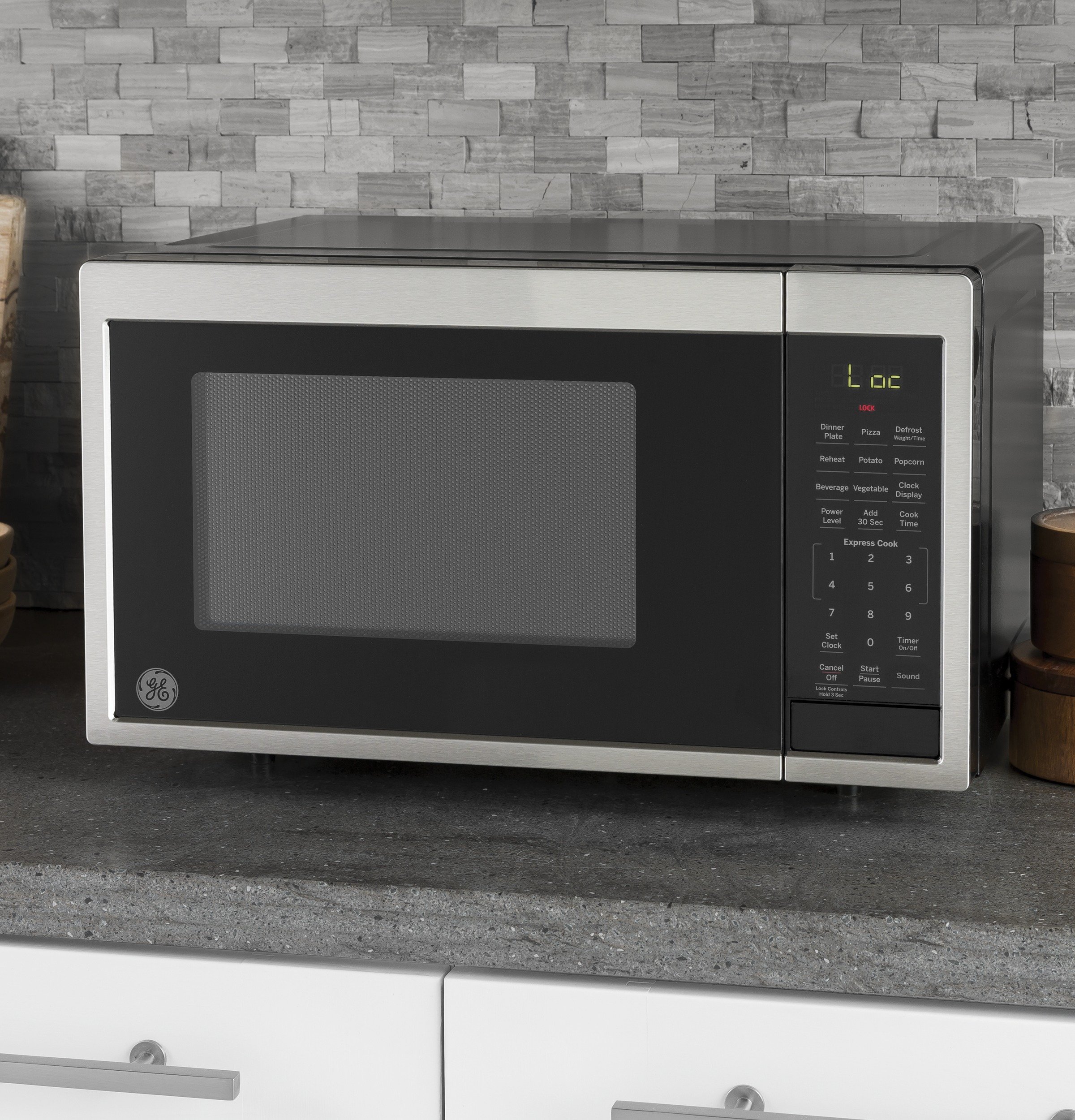 GE JES1095SMSS Microwave Kitchen Essentials for The Countertop or Dorm Room, OLD 0.9 Cu. Ft, Stainless Steel