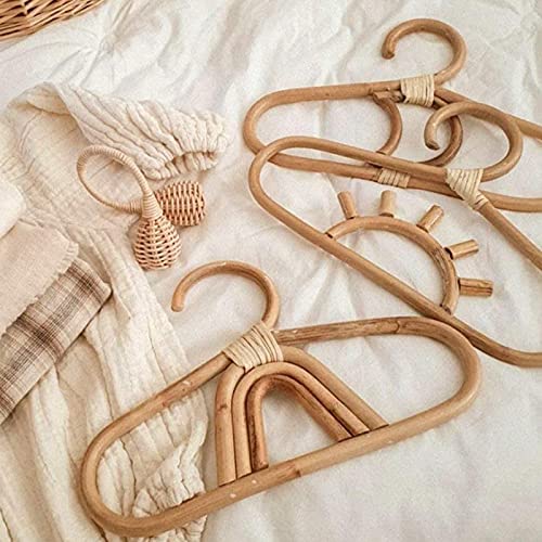 PQZATX 3Pcs Rattan Kids Hanger Kids Garments Organizer Rack Hat Hanging Hook Wall Hooks Kids Room Decor Hanger