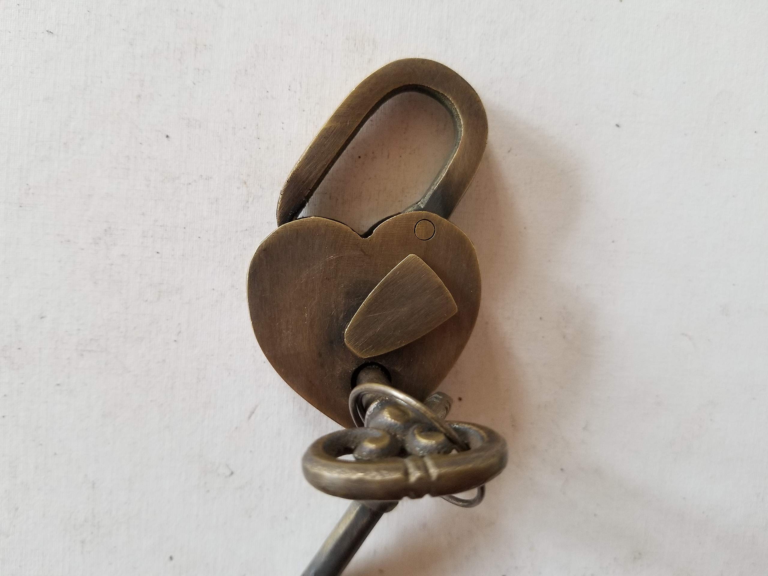 VTG. Small Love Valentines Paris Heart Lock w 2 Skeleton Keys Brass 2 5/8" #L8