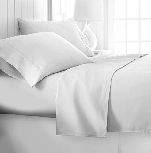 DreamHome Set of 2 Wrinkle Resistant Ultra Soft Pillowcases with Envelope Closure (Standard, White)