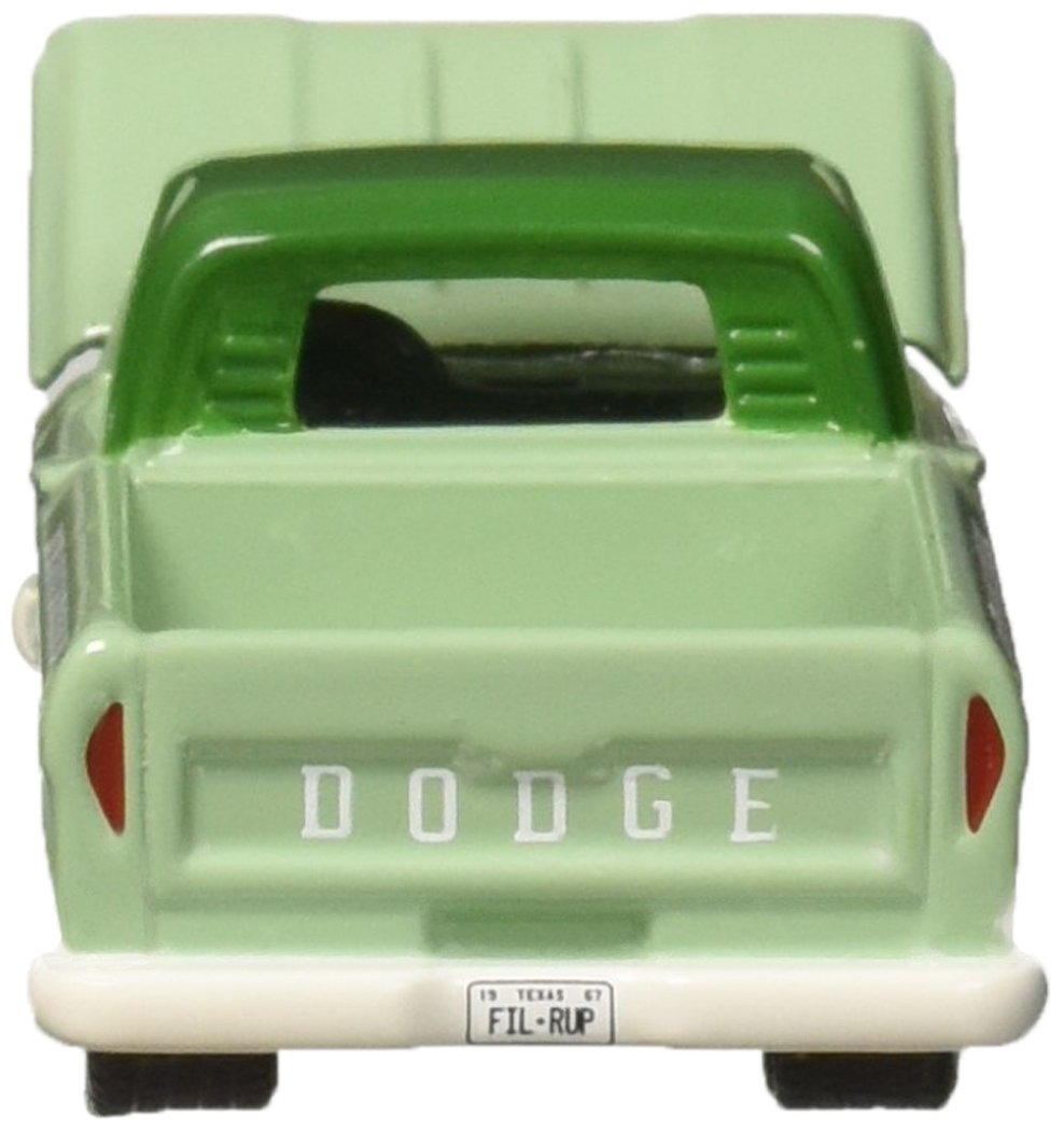 GreenLight 1: 64 Running On Empty Series 1-1967 Dodge D-100 TEXACO Diecast Vehicle