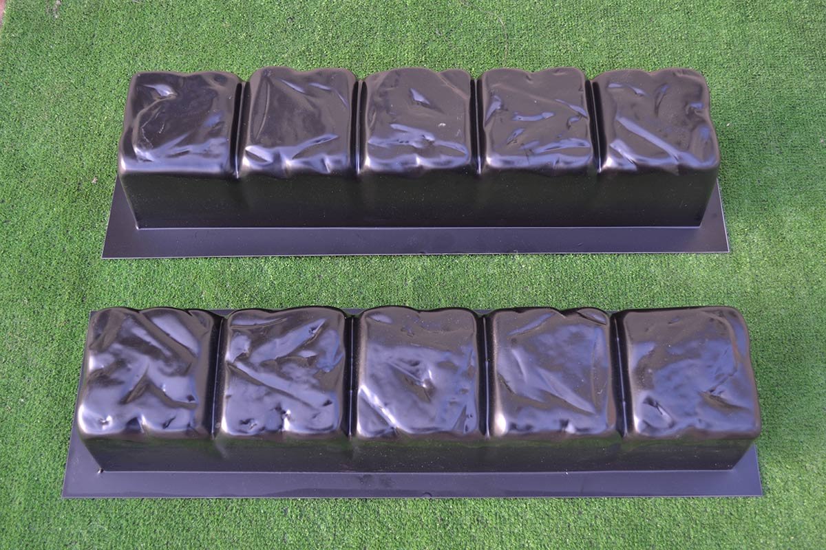 Concrete molds Straight Edge Stone Log Edging Border Garden curbs Sold 2pcs BR02