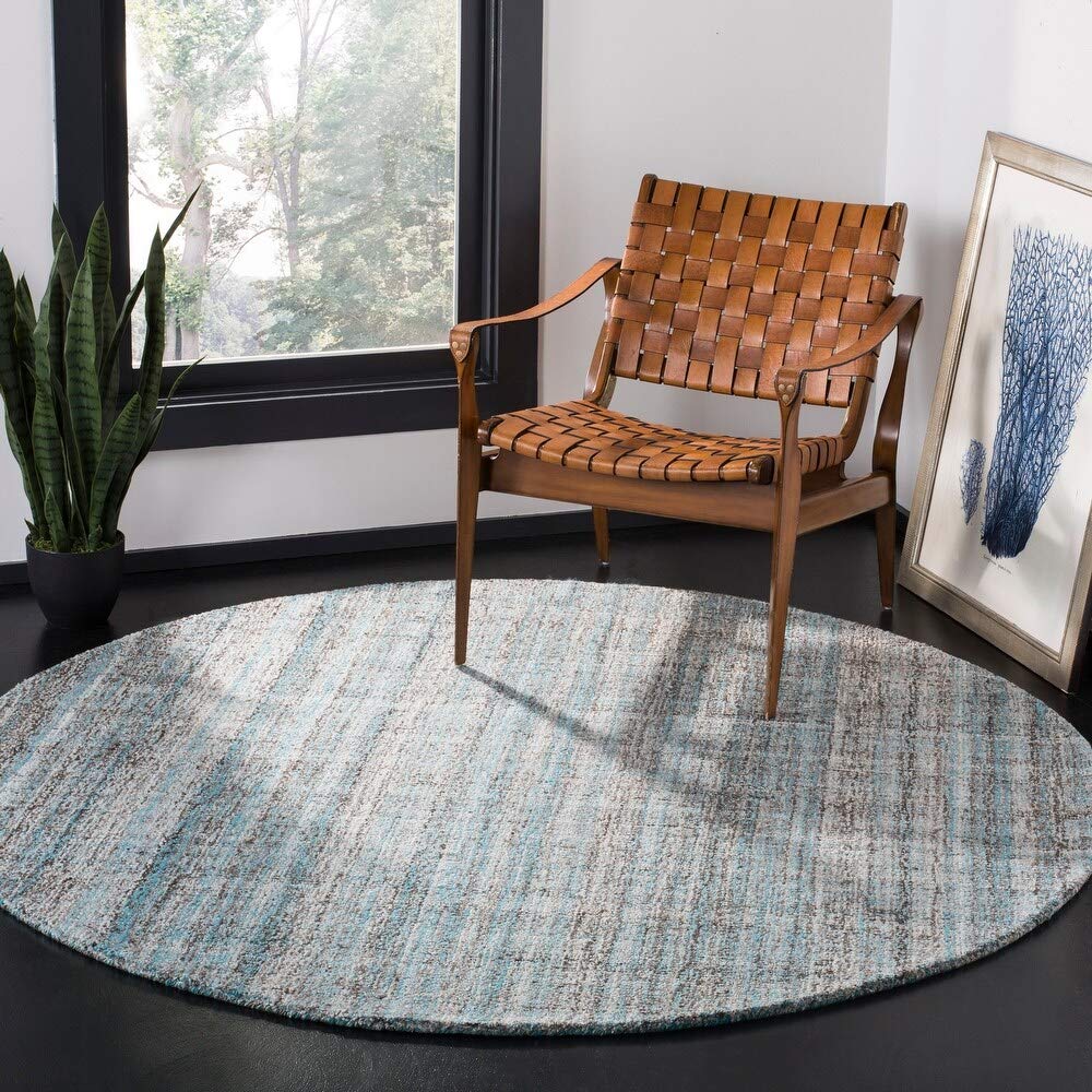 SAFAVIEH Abstract Collection Area Rug - 8' x 10', Light Grey, Handmade Wool & Viscose, Ideal for High Traffic Areas in Living Room, Bedroom (ABT141E)
