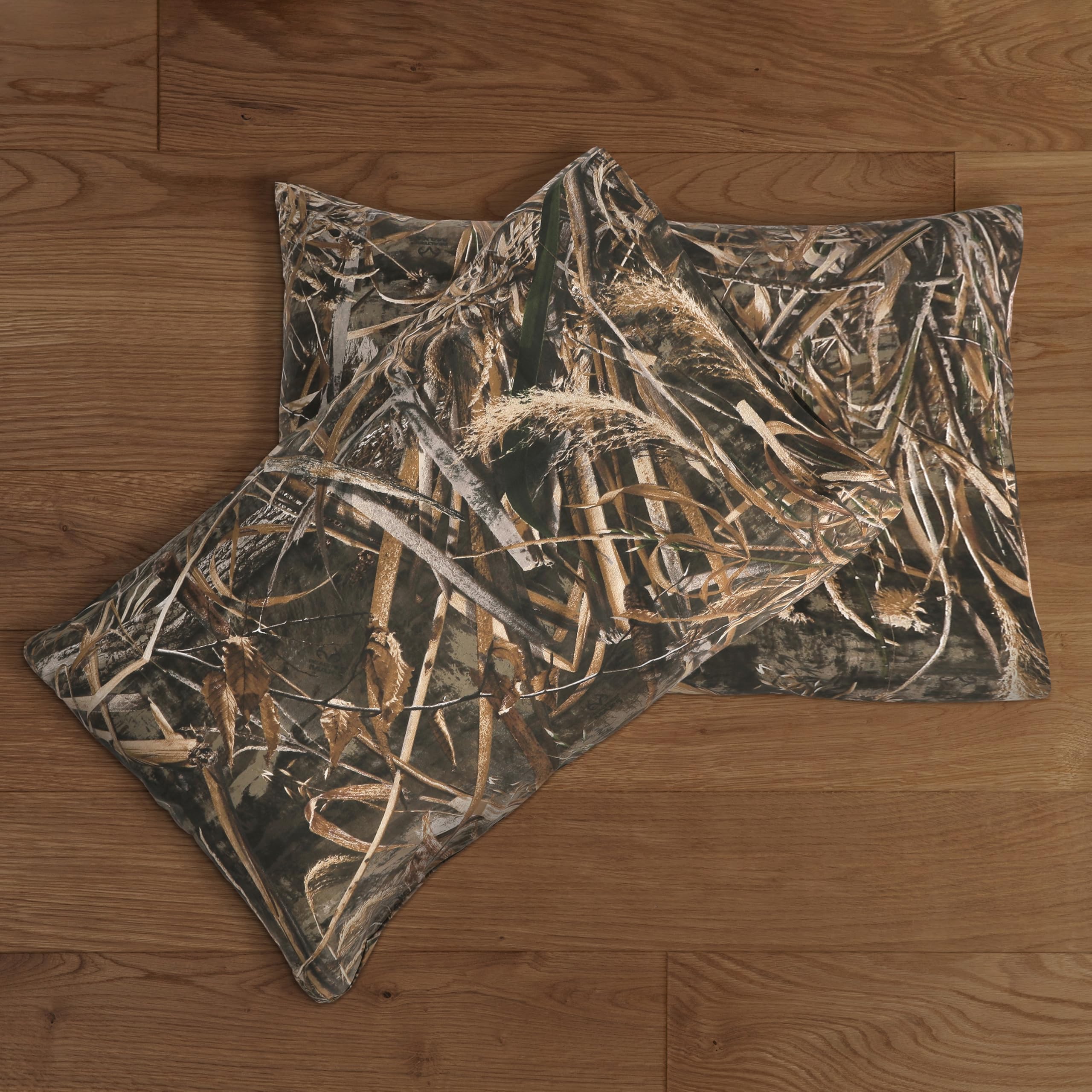 VISI-ONE Realtree Max-5 Camouflage Bed Sheets - 4 Piece Camo Bedding King - Premium Polycotton Hunting Sheet Set - Machine Washable Outdoor Bedding Set (King Size)