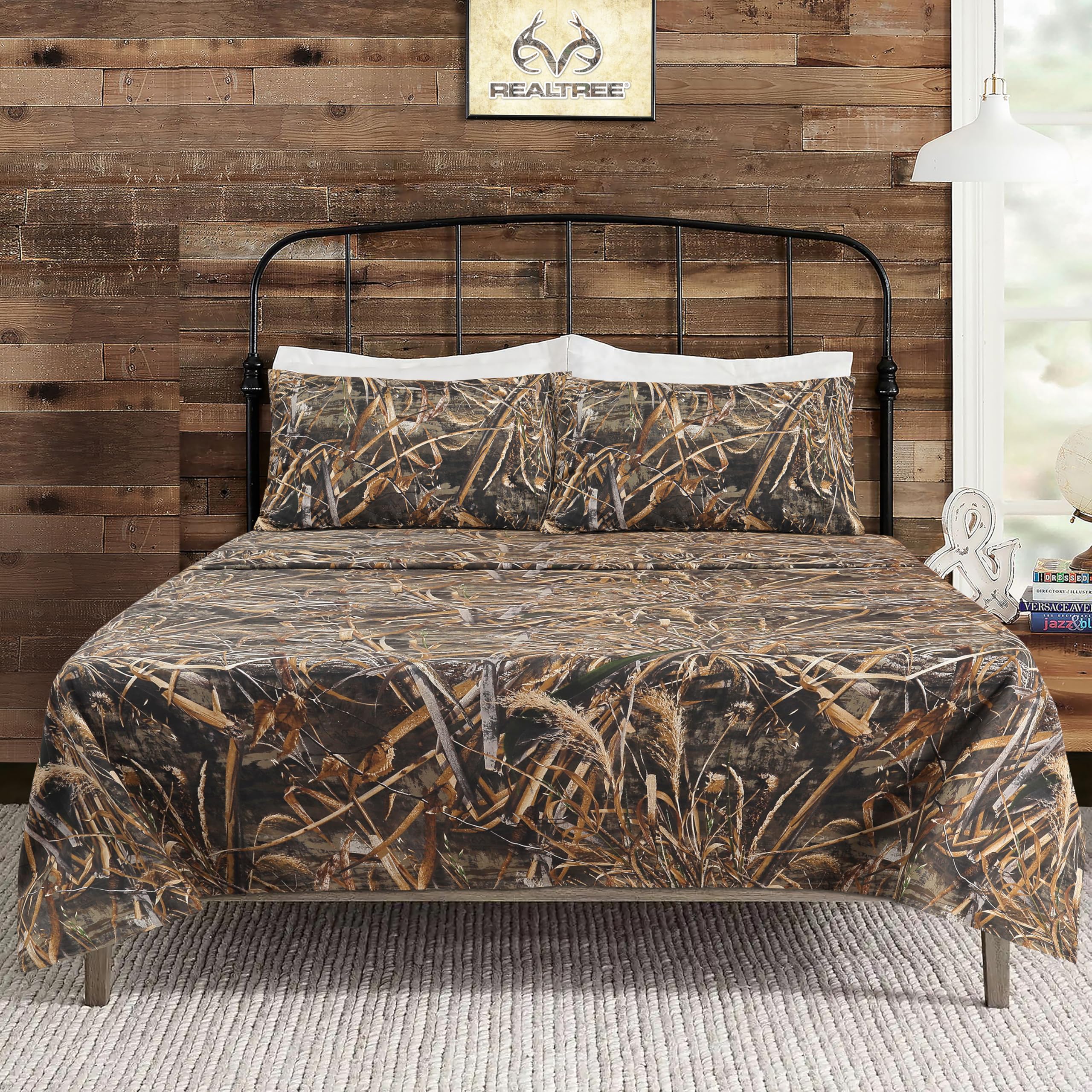 VISI-ONE Realtree Max-5 Camouflage Bed Sheets - 4 Piece Camo Bedding King - Premium Polycotton Hunting Sheet Set - Machine Washable Outdoor Bedding Set (King Size)