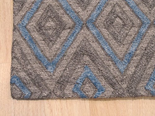 EORC Gray Handmade Wool & Viscose Raga Rug Luxurious Area Rug for Adding a Modern and Elegant Touch to Your Living Room, Bedroom, or Office Décor