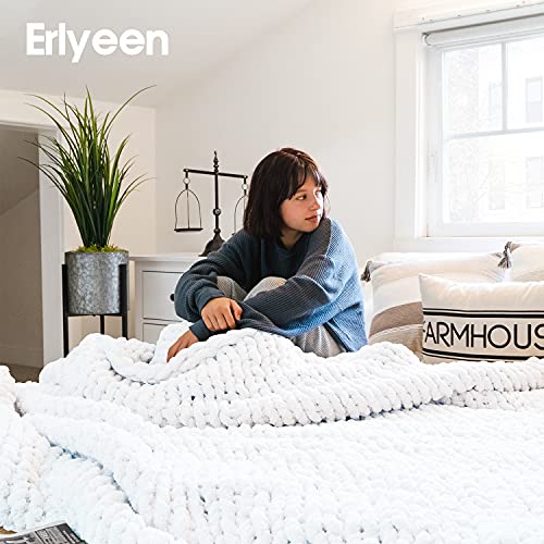 ERLYEEN Chunky Knit Blanket Throw Chenille Cable Handmade Chunky Knit Throw Blanket Warm Soft Cozy for Bed Chair Sofa Best Gift,White 40"x40"(Single Sofa)