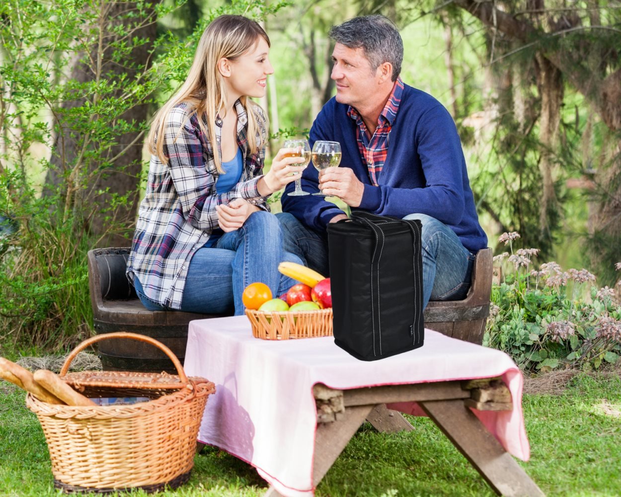 Vina 4 Bottle Wine Carrier - Travel Insulated Wine Carrying Case Cooler Tote Bag with Detachable Divider and Strong Handle, Great for Picnic, Beach Days,Party, Black
