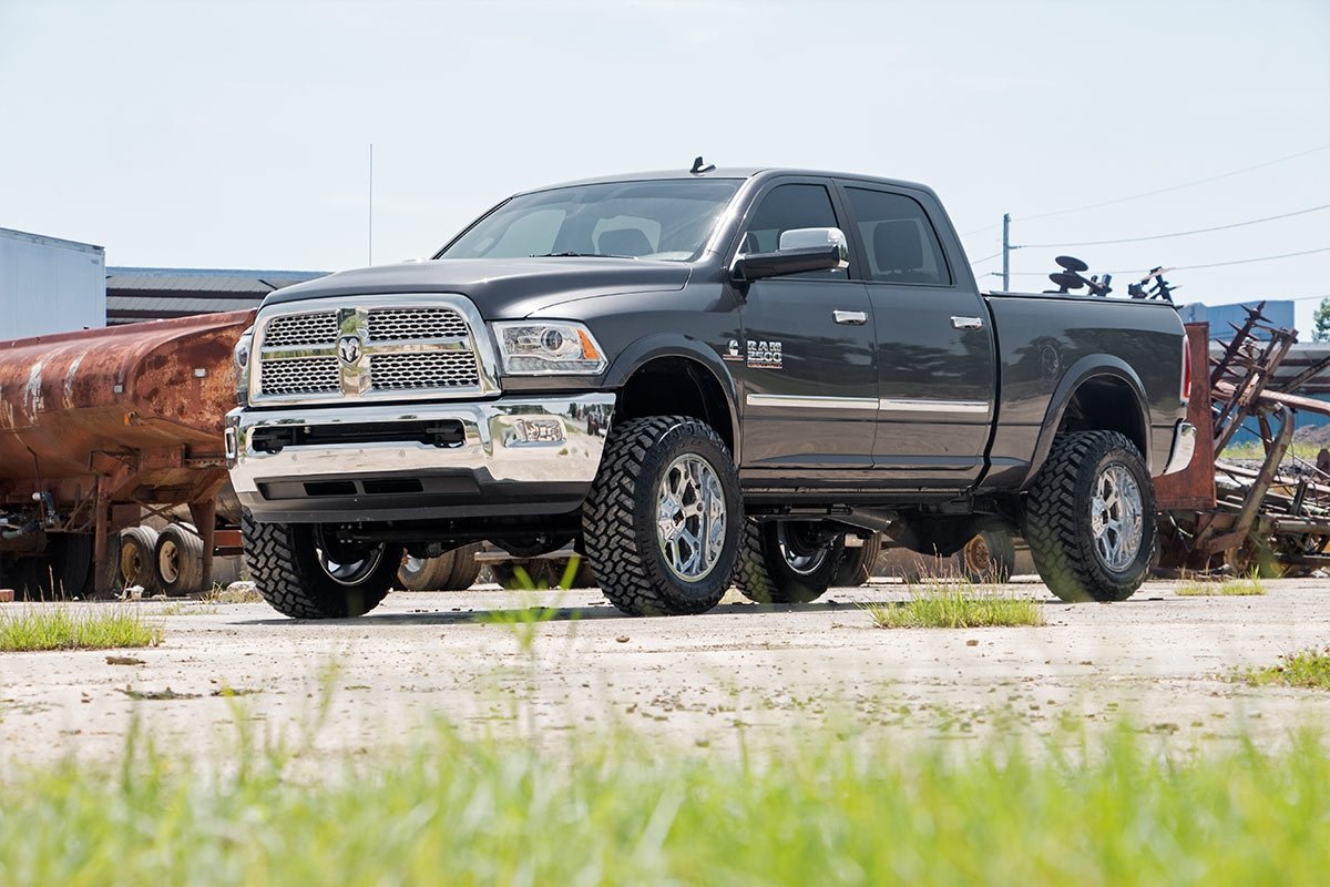 Rough Country 2.5" Lift Kit for 2014-2024 Ram 2500 4WD - 30200