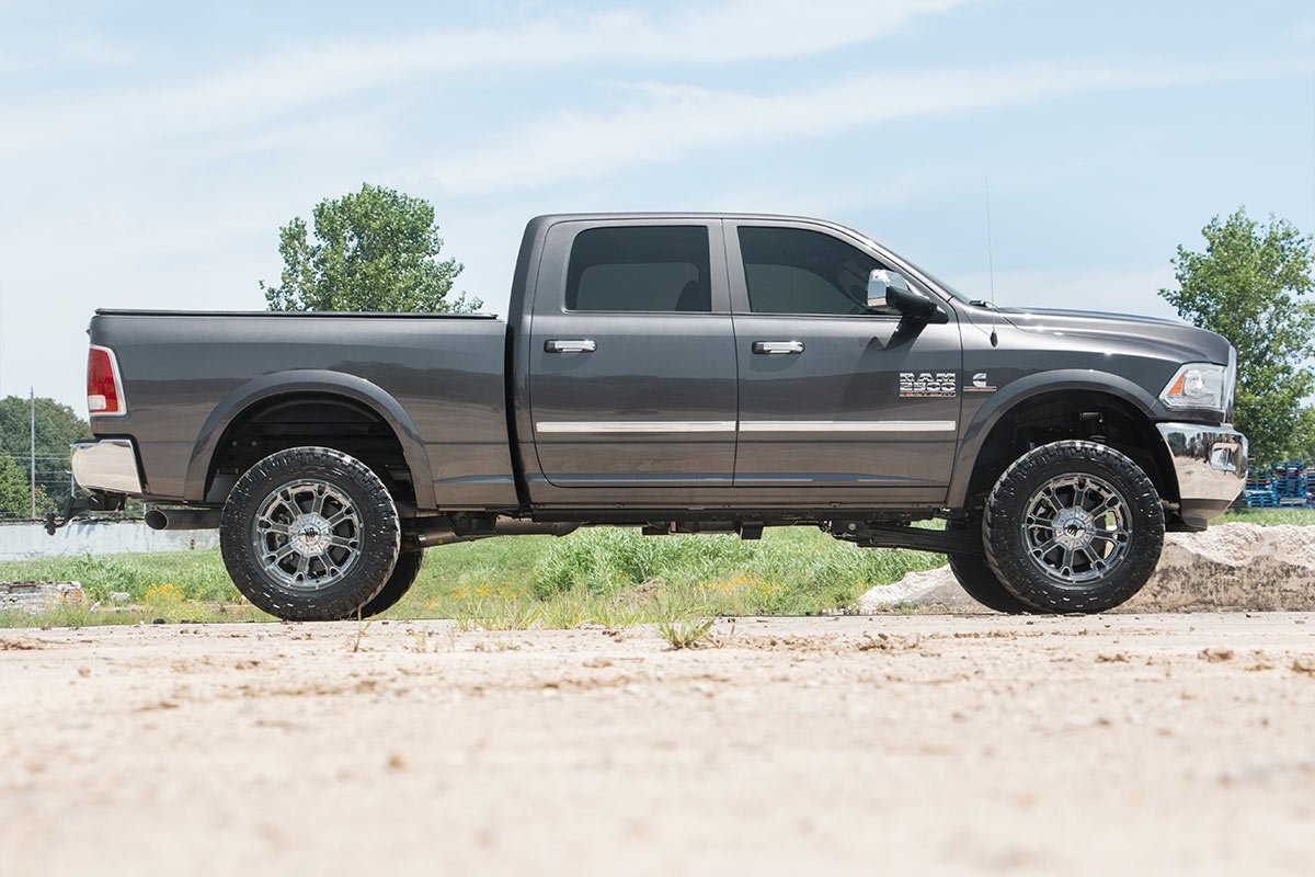 Rough Country 2.5" Lift Kit for 2014-2024 Ram 2500 4WD - 30200
