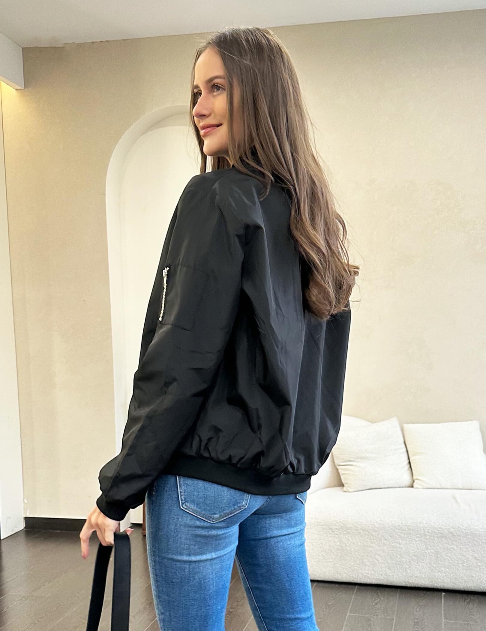 Zeagoo Womens Classic Quilted Jacket Short Bomber Jacket Coat, Black, Large