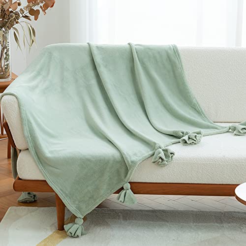 Amélie Home Fleece Throw Blankets with Knot Fringe,Sage Green,50"x60"