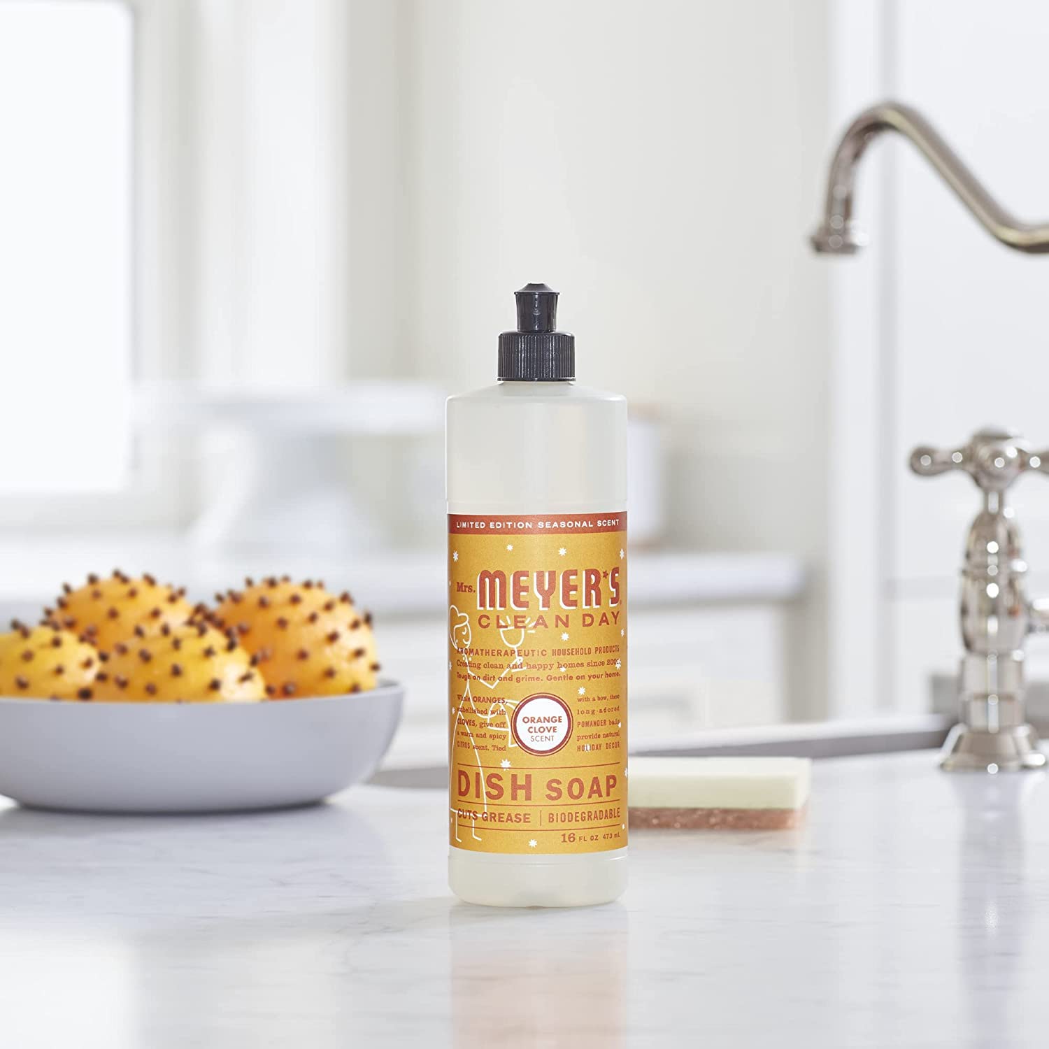 Mrs. Meyer’s 17430 Clean Day Orange Clove Liquid Dish Soap