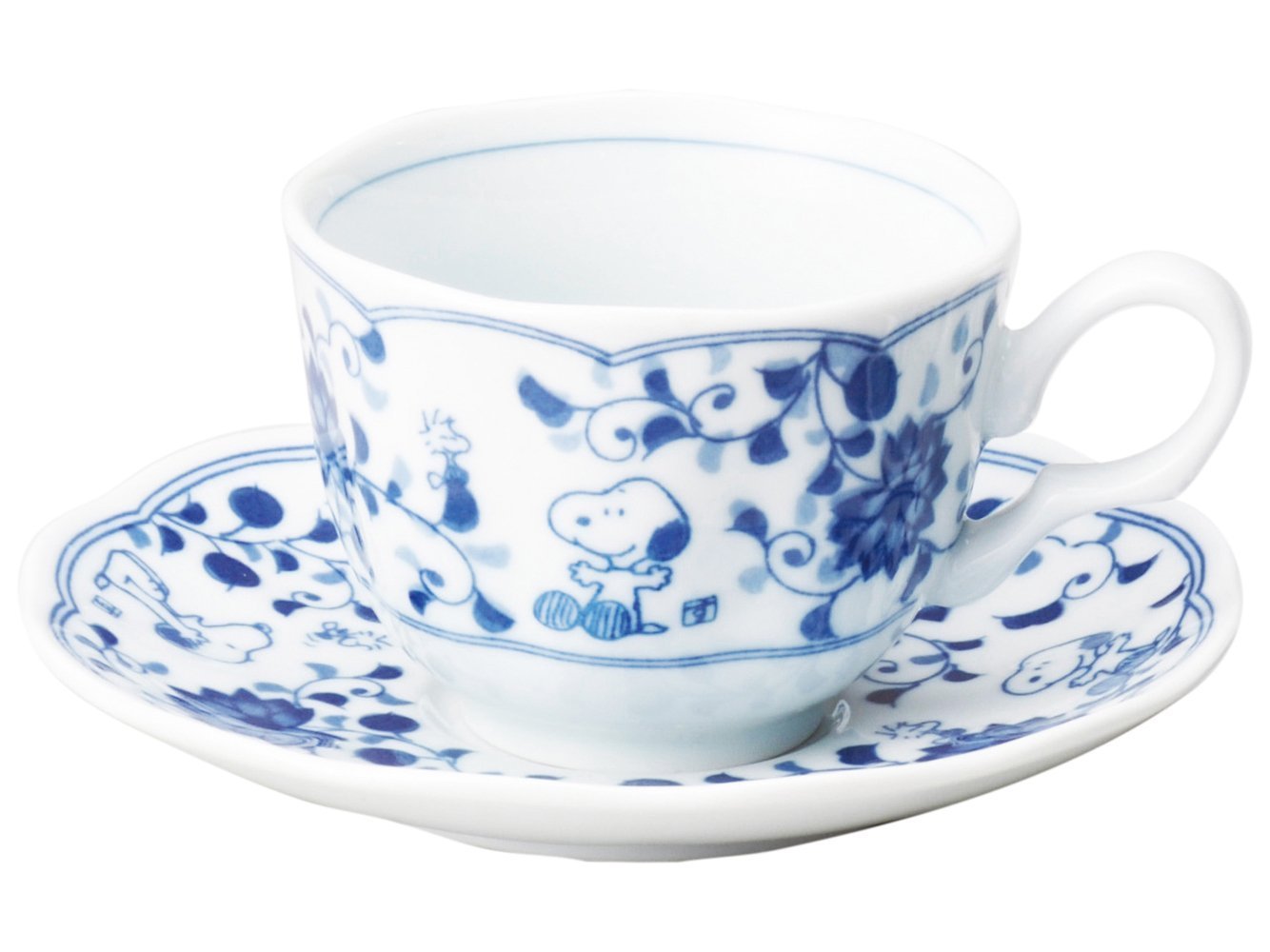 金正陶器(Kaneshotouki) Sunuupii 630737 Indigo Arabesque Cup & Saucer with Presentation Box