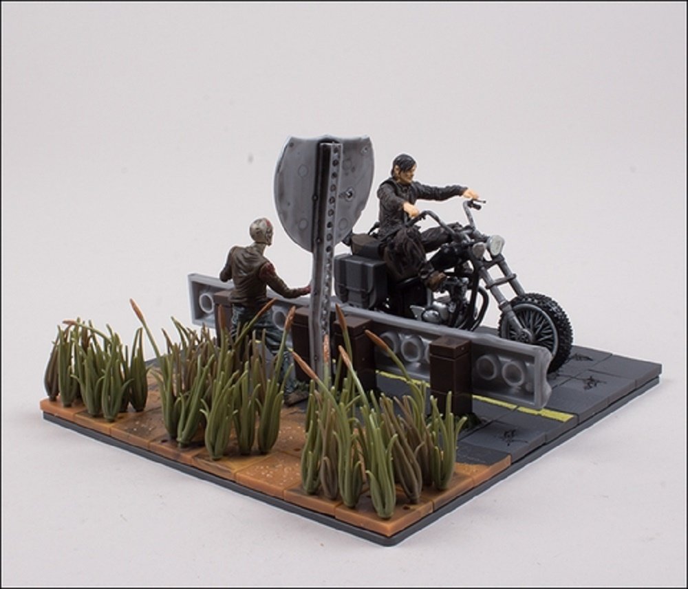 McFarlane Toys Building Sets -The Walking Dead TV Daryl Dixon with Chopper Building Set