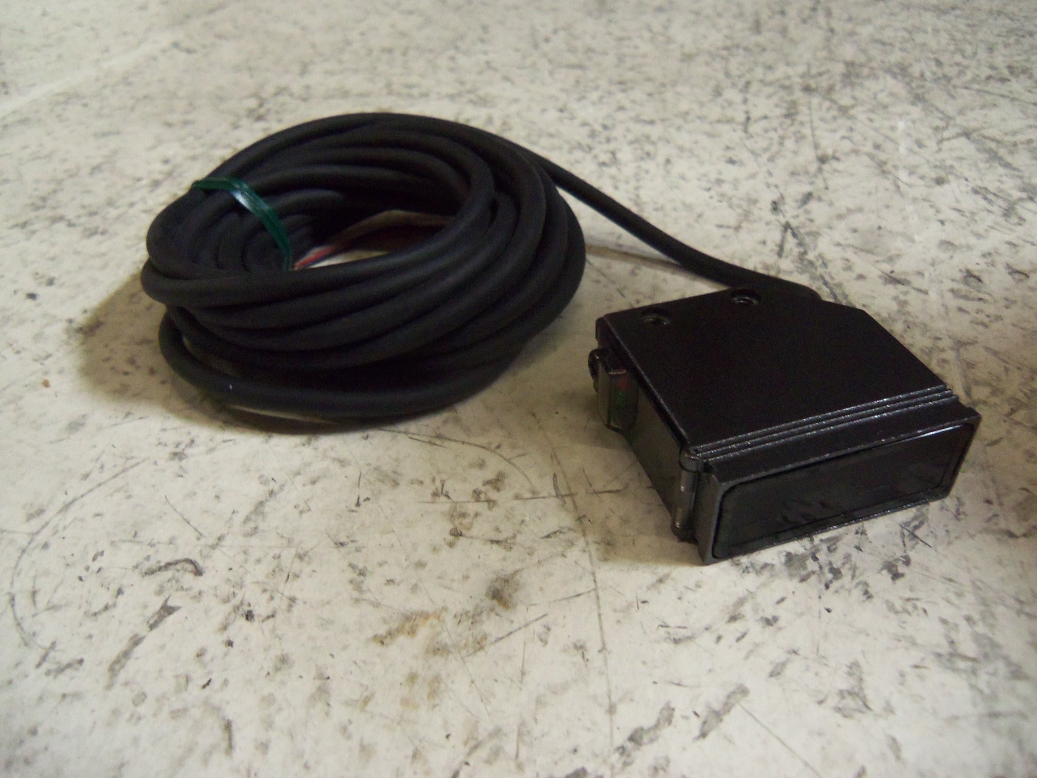 SUNX RX-LS200 ULTRA-SLIM TYPE PHOTOELECTRIC SENSOR EX-10 SERIES (NEW IN THE BOX)