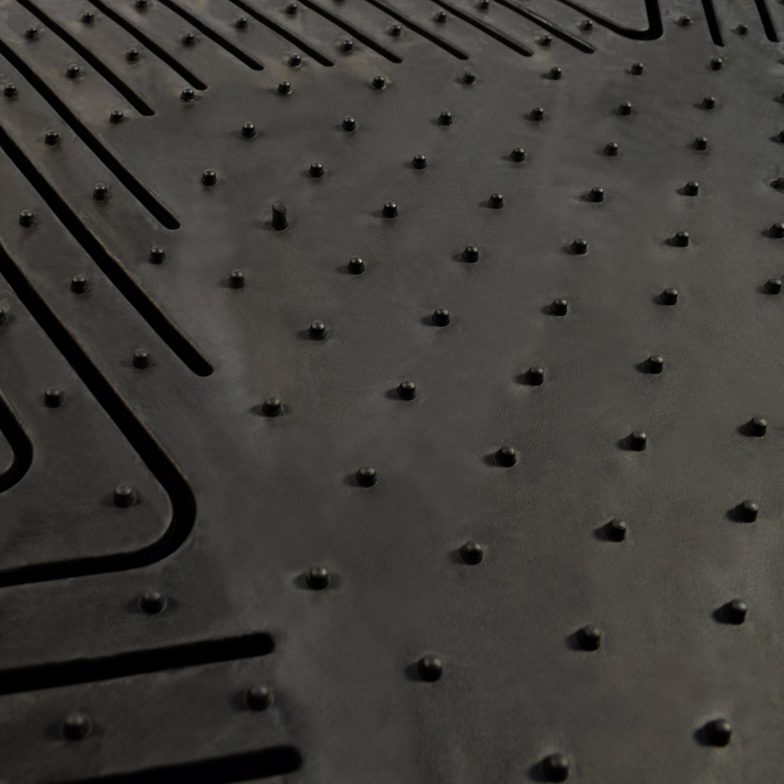 FANMATS 11044 U.S. Air Force 2-Piece Heavy Duty Vinyl Car Mat Set, Front Row Floor Mats, All Weather Protection, Universal Fit, Deep Resevoir Design
