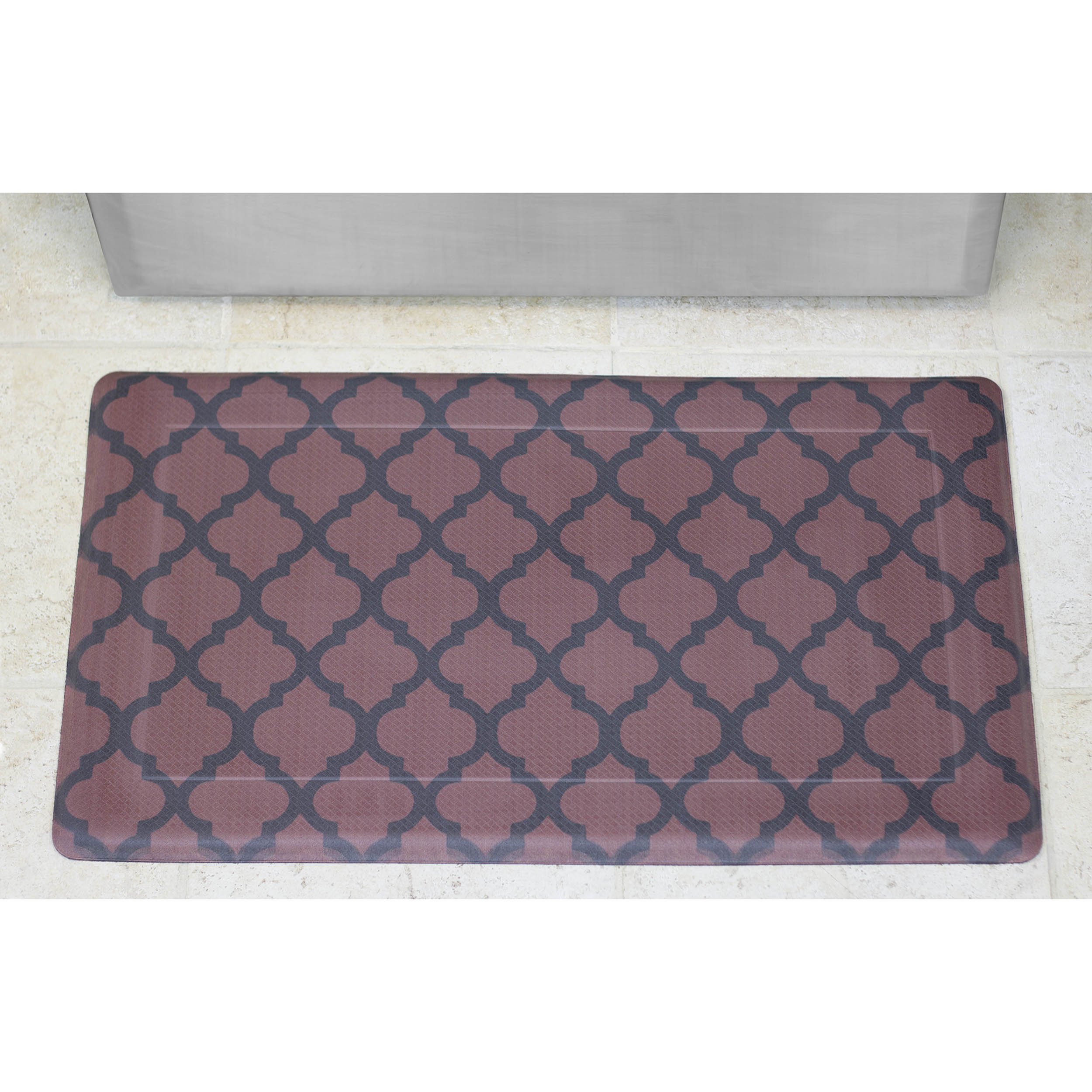 Chef Gear Quatrefoil Anti-Fatigue Comfort Memory Foam Chef Mat, 18 by 30-Inch, Red/Black