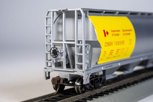 Bachmann Trains - Canadian 4 Bay Cylindrical Grain Hopper - Government of Canada - Yellow - HO Scale