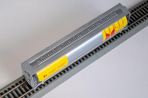 Bachmann Trains - Canadian 4 Bay Cylindrical Grain Hopper - Government of Canada - Yellow - HO Scale