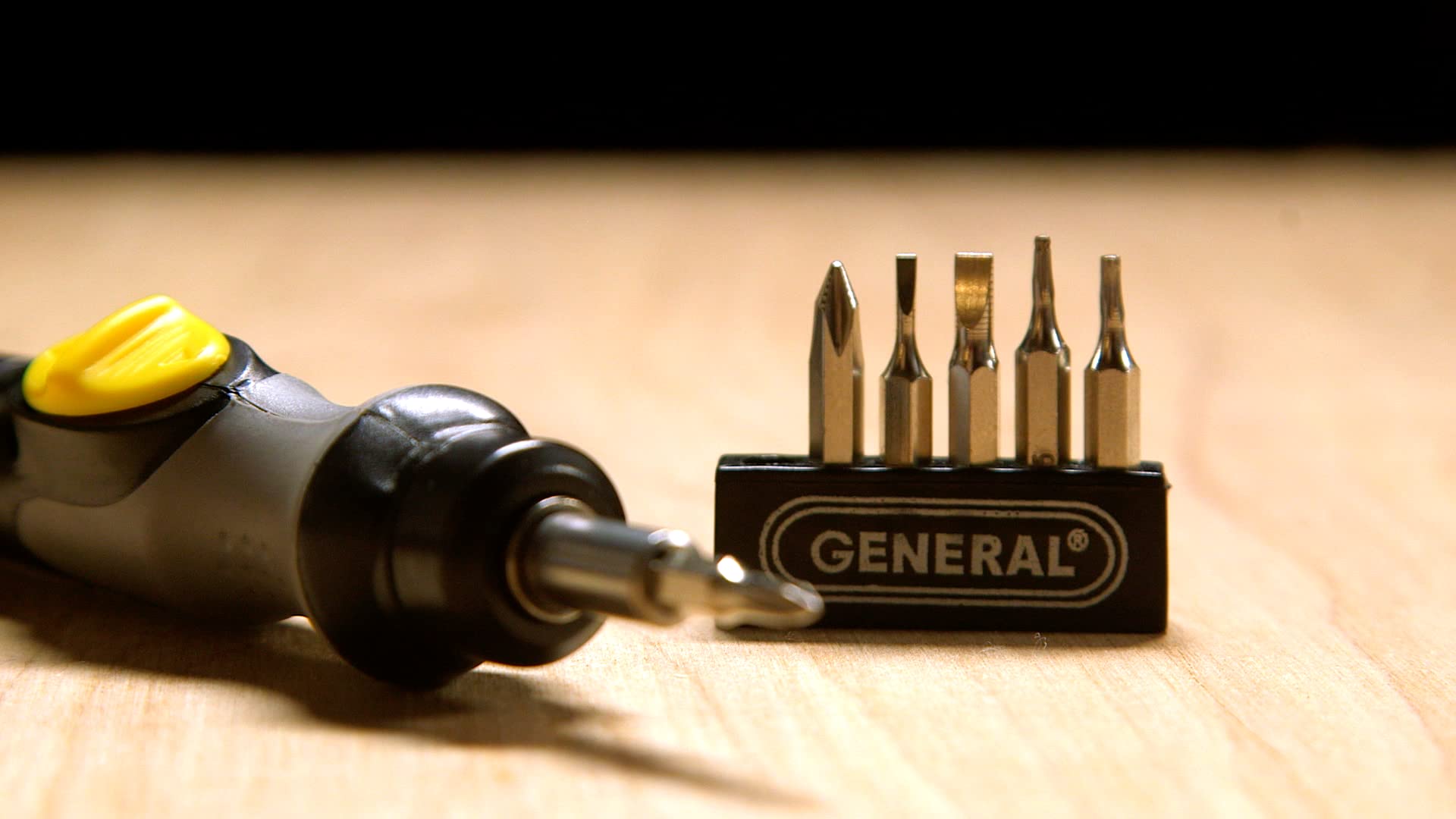General Tools Precision Cordless Electric Screwdriver #500 with Six Bits and Quick Change Chuck, Handles Difficult, Repetitive Screw-Fastening Jobs