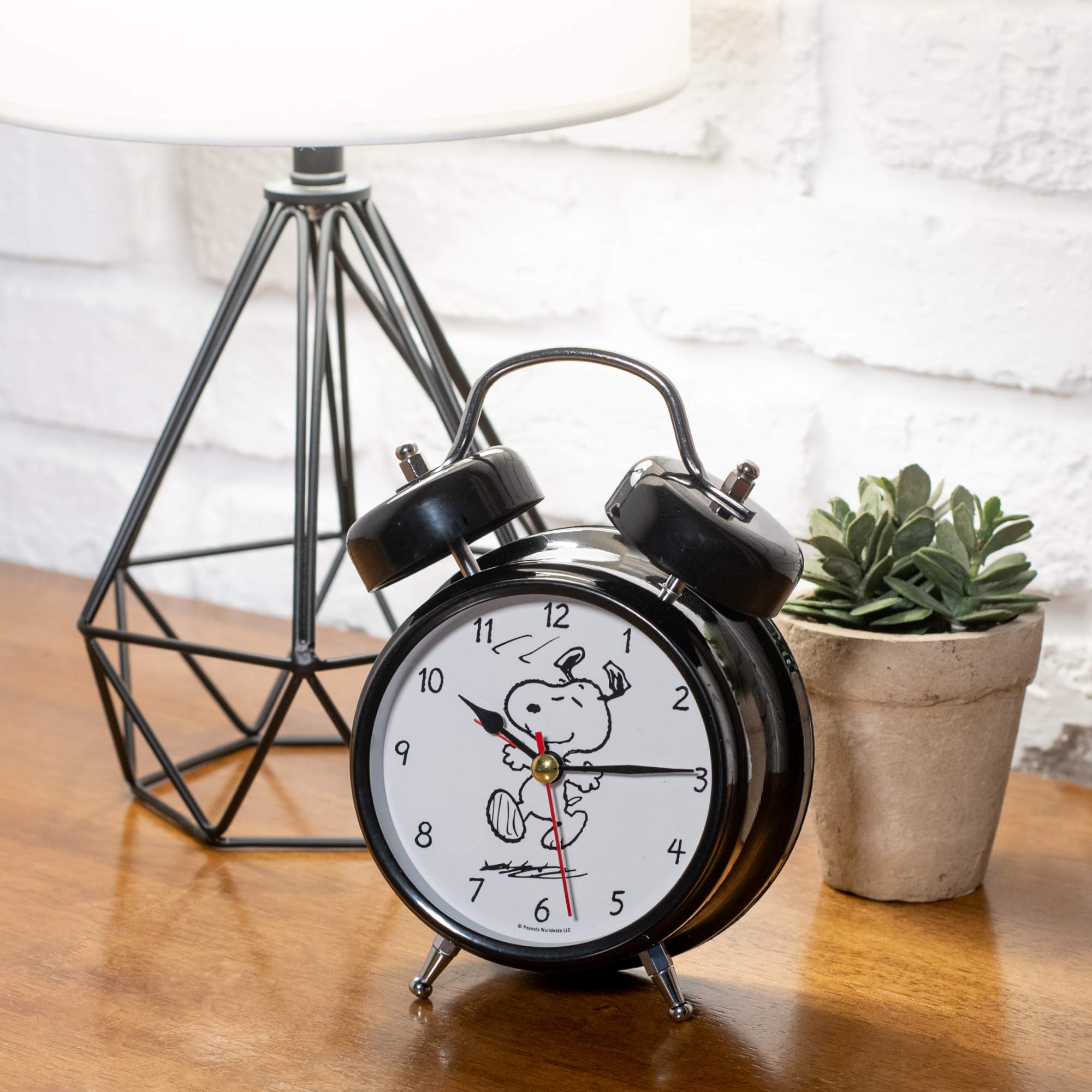 Mark Feldstein The Original Snoopy Peanuts Wacky Waker Bedside Alarm Sound Clock 7x5