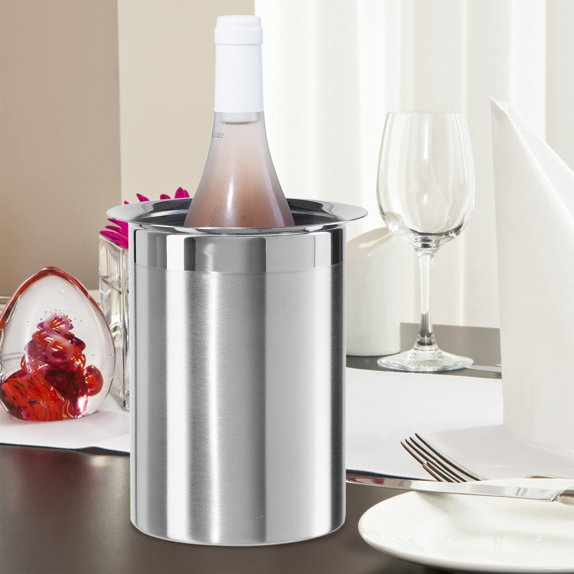 OGGI Iceless Wine Chiller with Removable Cooler Inserts - Highly Rated Wine Bottle Chiller and Single Wine Bottle Cooler, Ideal Wine Gifts; Keeps Wine Chilled for Hours, Stainless Steel