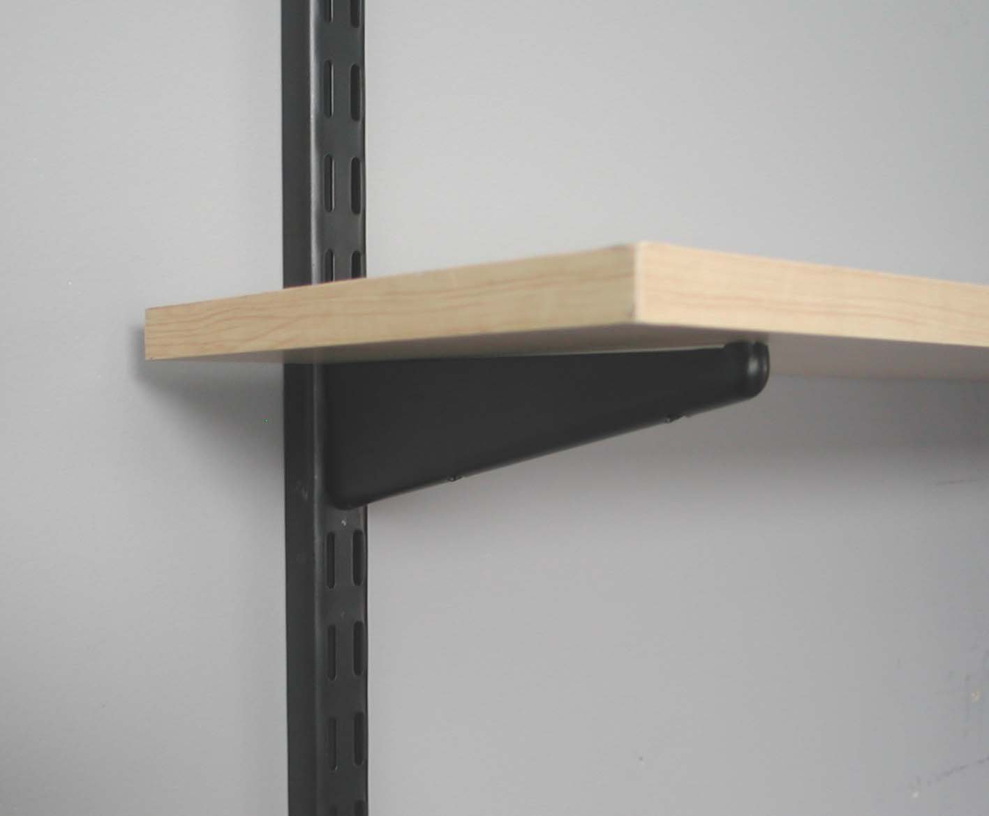 Knape & Vogt, Black, John Sterling Dual Trak Adjustable Wood Shelf Bracket, 11-Inch, 0122-11BK, 11 Inch