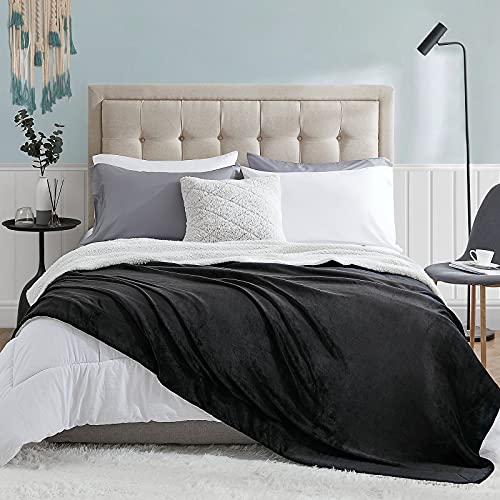 EHEYCIGA Sherpa Blanket Twin Size - Fuzzy Sherpa Fleece Blanket Twin Size Super Soft Plush Blanket, Thick Winter Blanket, Black, 60x80 Inches