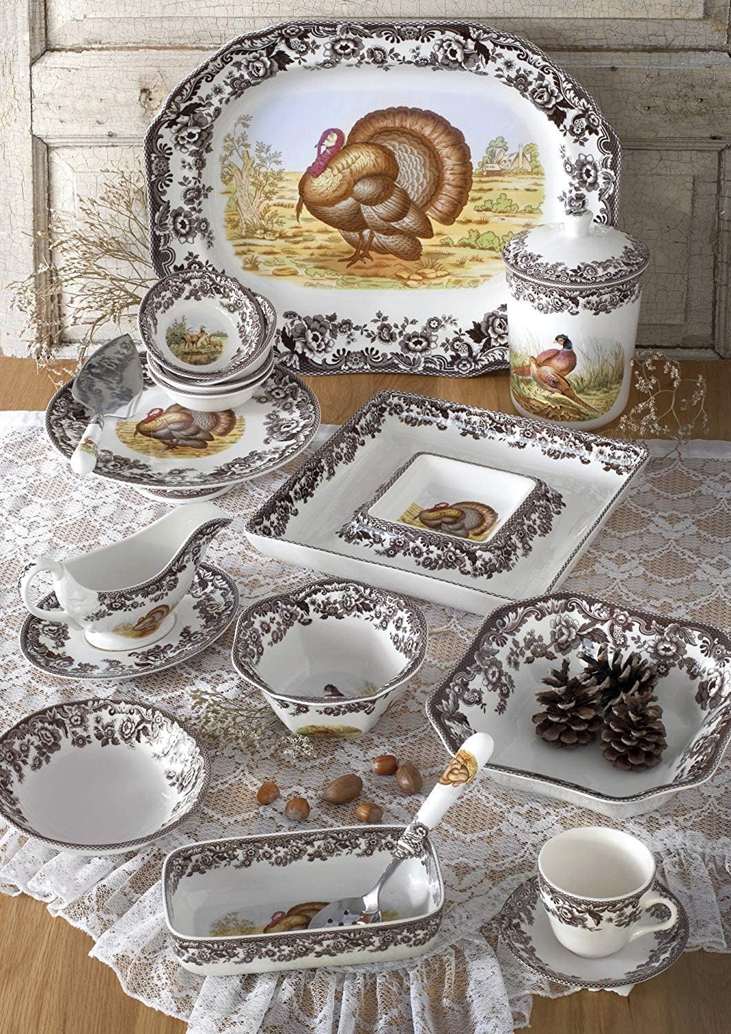 Spode Woodland 10.5" Dinner Plates, (Set of 4) - Turkey Design, Thanksgiving Tableware - Fine Earthenware, Dishwasher & Microwave Safe, Classic Floral Pattern - Hunting Cabin, Lodge, Cottage Décor